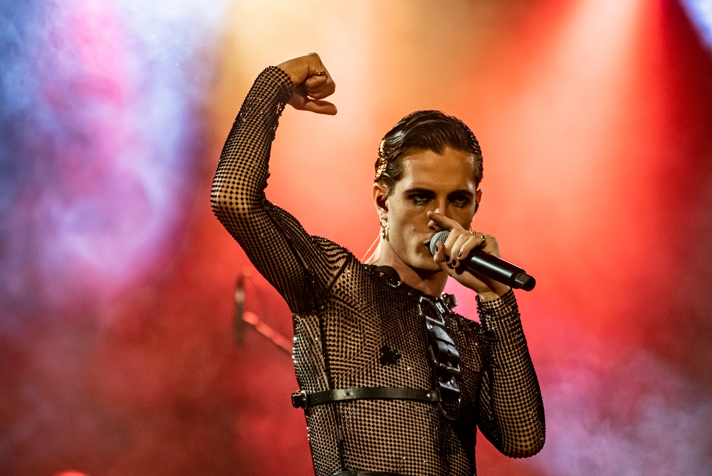 Songfestivalwinnaar Måneskin maakt statement in Polen: frontman en ...