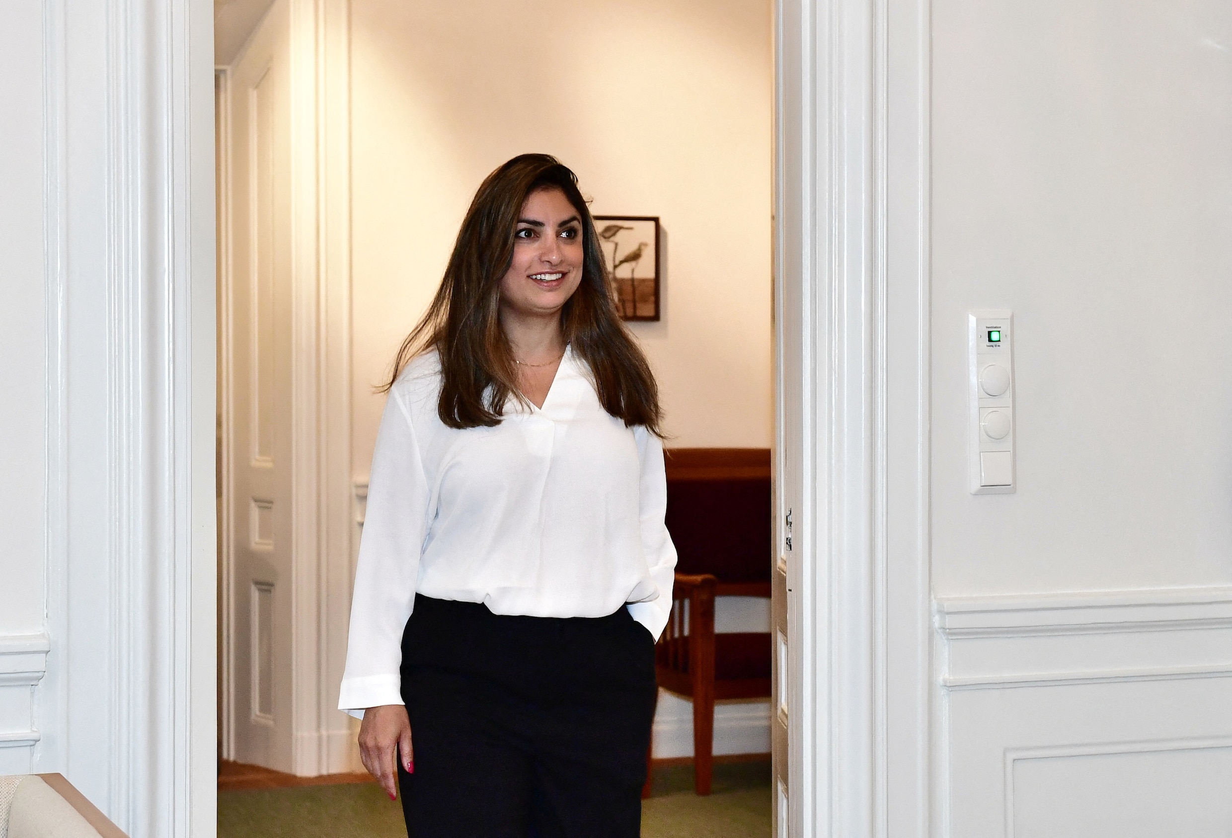 ‘Zweden is zijn ziel aan het verliezen’: wie is Nooshi Dadgostar, die ...