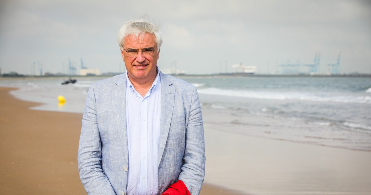 West-Vlaams gouverneur Decaluwé wil warmtecamera’s over hele kustlijn ...