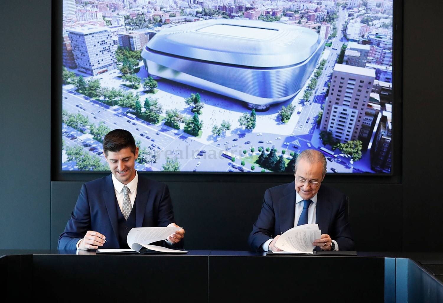 Voor Courtois staan Real Madrid en zijn gezin boven de Rode Duivels ...