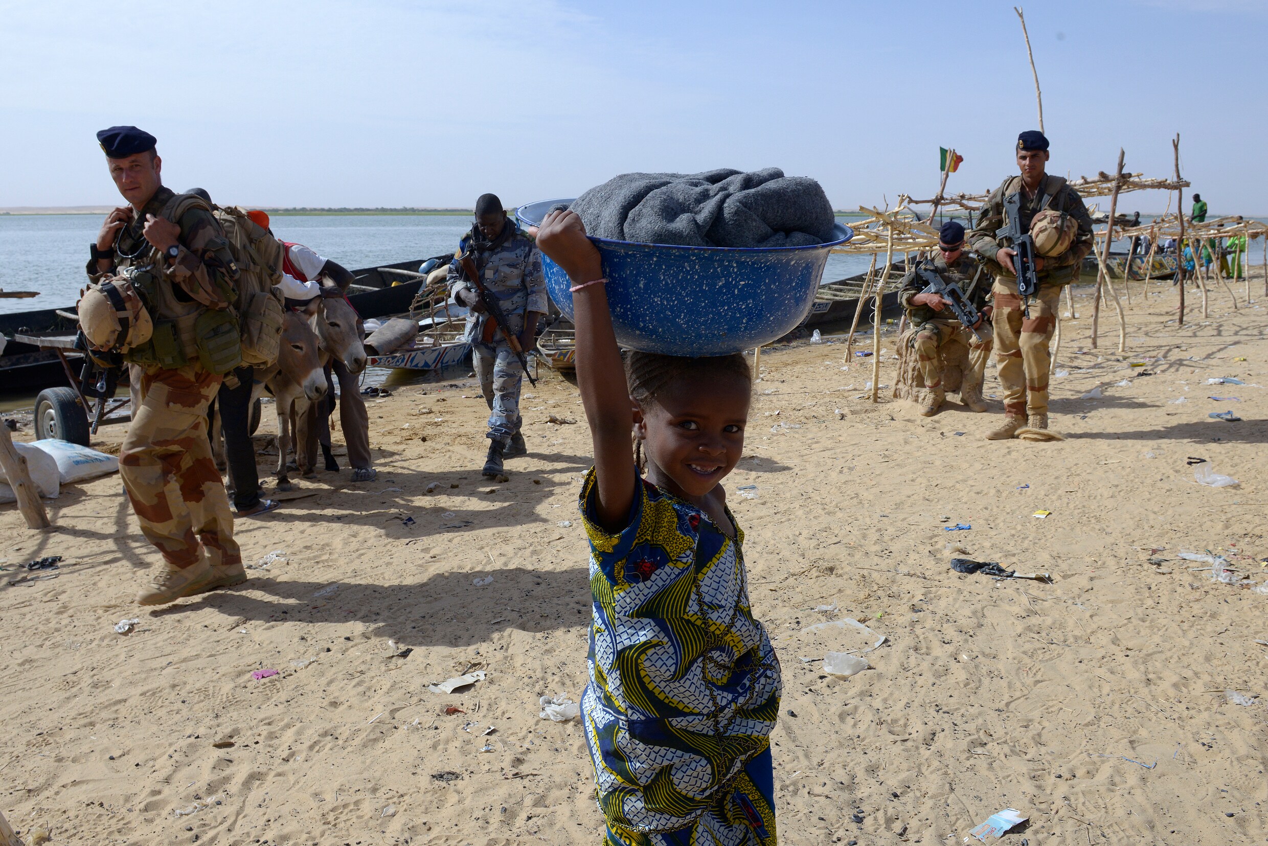 De vergeten militaire missie: dreigt de Sahel een ‘Frans Afghanistan ...
