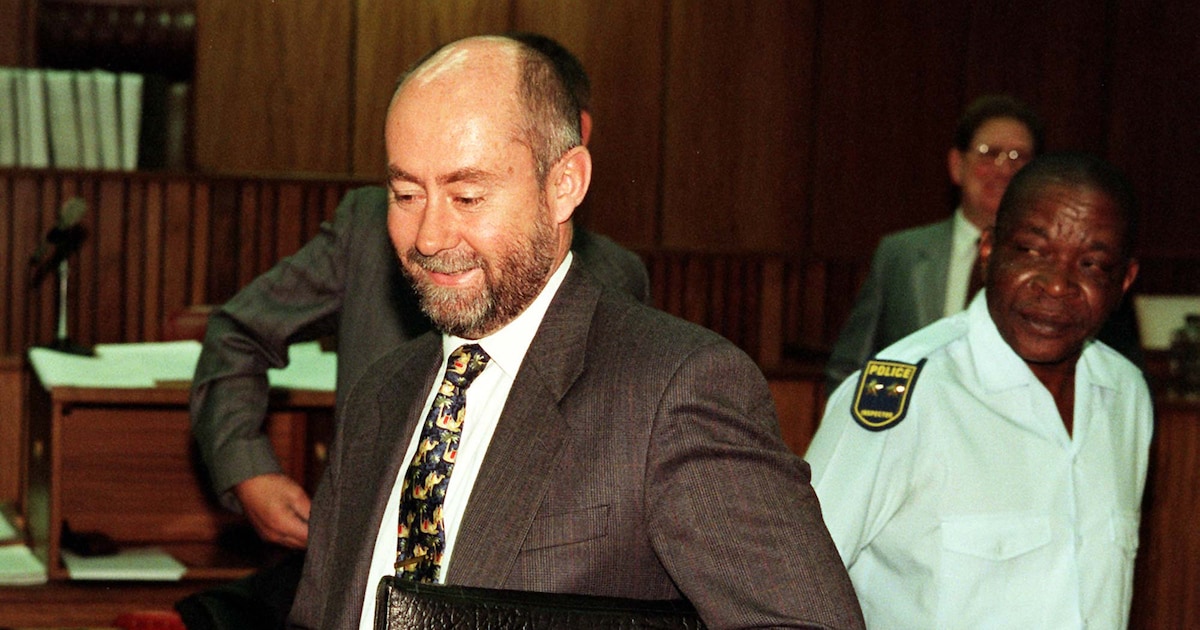 ‘Dr. Death’ wou tijdens apartheid zwarte vrouwen steriliseren, maar ...
