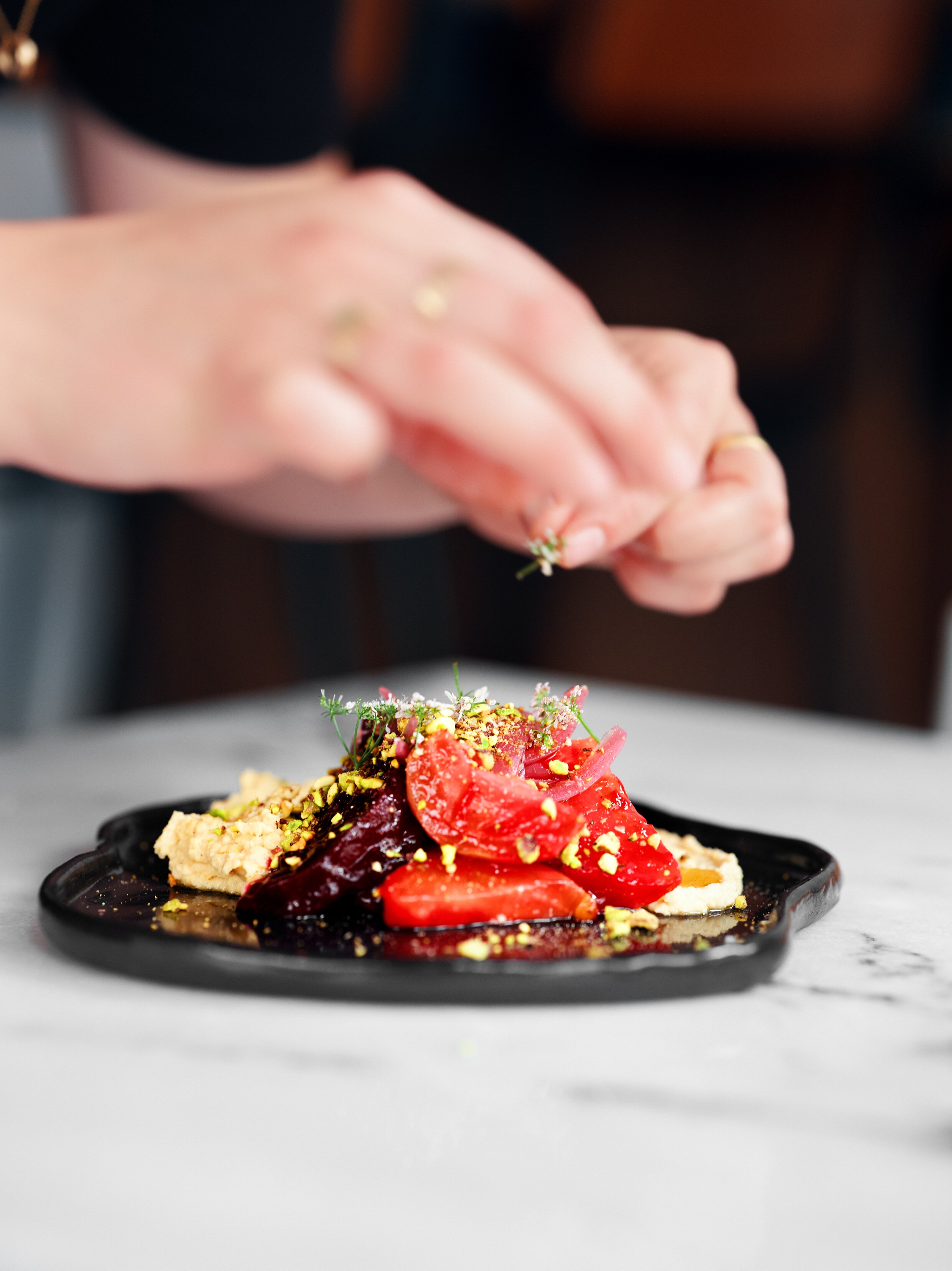 Ze dachten dat hun vegan restaurant in Antwerpen nooit zou werken, nu ...