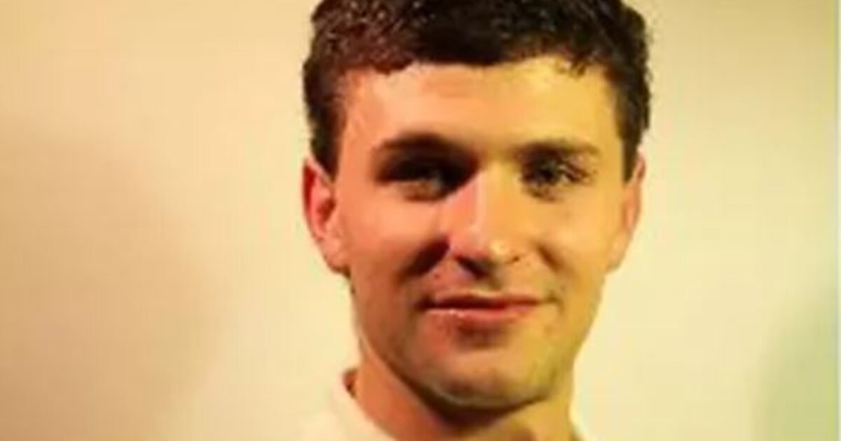 Vier politieagenten voor rechter na dood Simon Bachelet (26): ‘Er moest ...