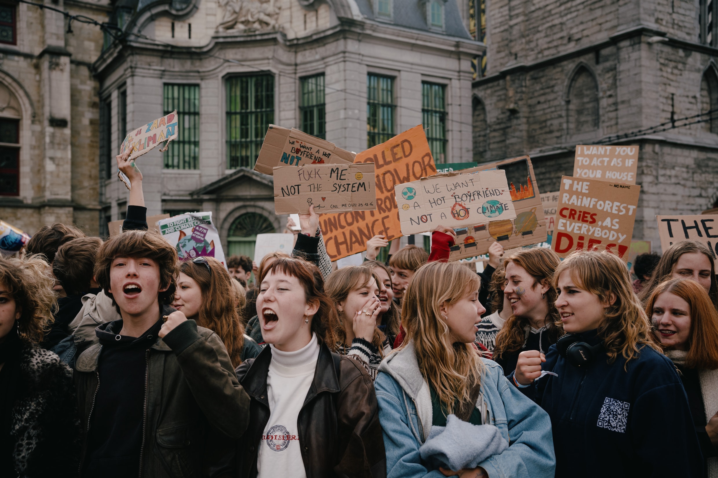 Leerkracht geschiedenis aan minister Demir: ‘Het zijn net de leerlingen ...