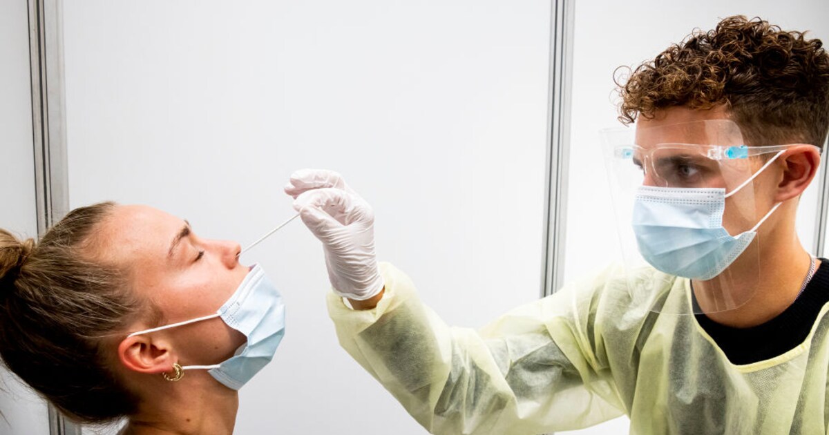 Gemiddeld Aantal Besmettingen Stijgt Weer Tot Meer Dan 10 000 Per Dag