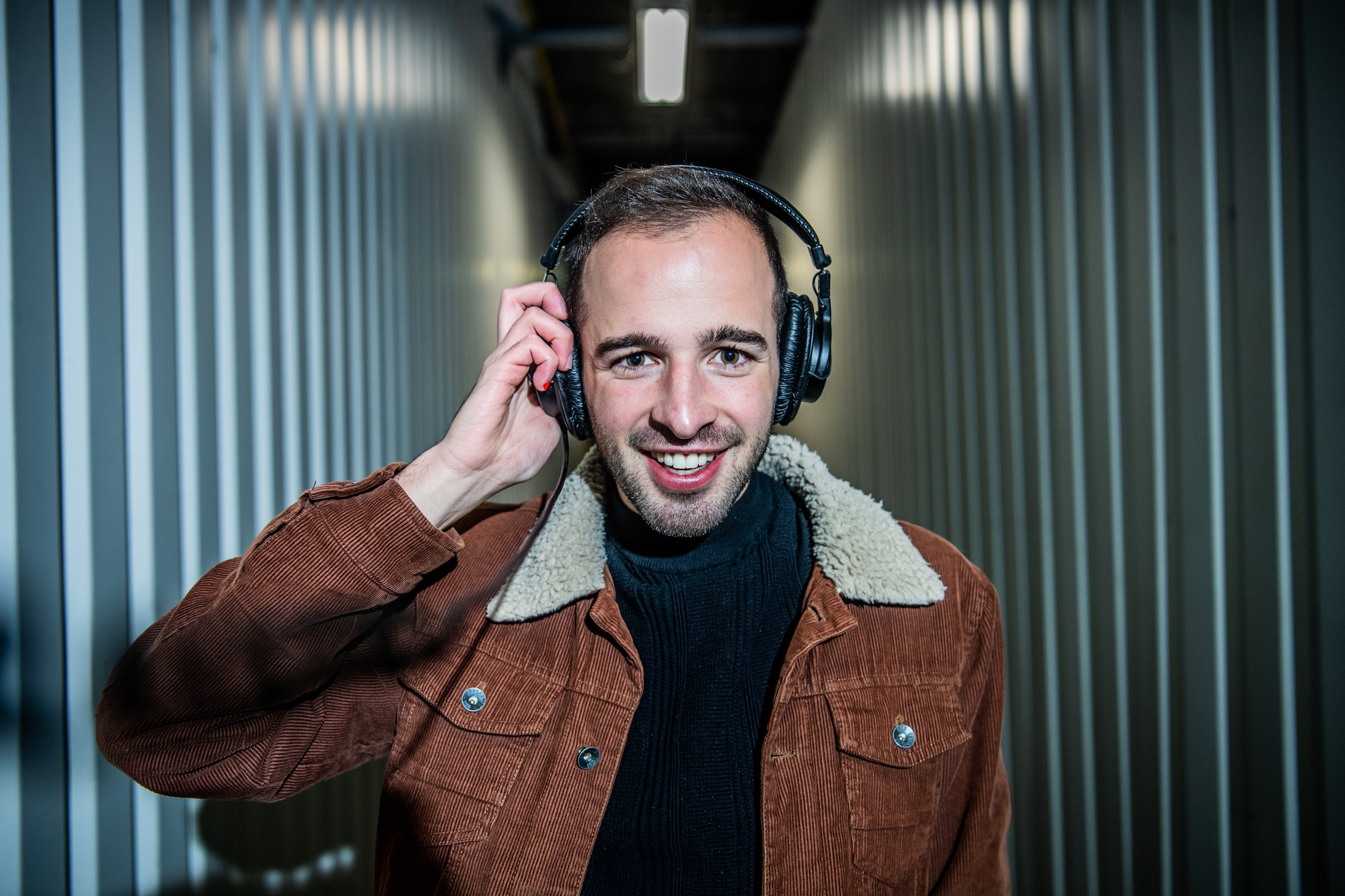 ‘Was mijn grootvader een verzetsheld?’ Radiomaker Thomas Symons zoekt ...