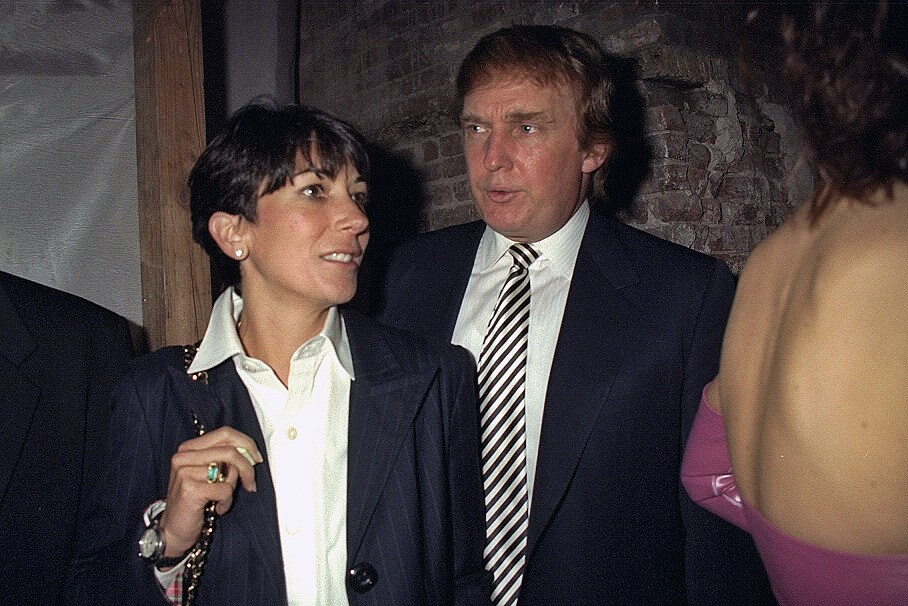Live - Ghislaine Maxwell, ex-partner van Jeffrey Epstein, verliest ...