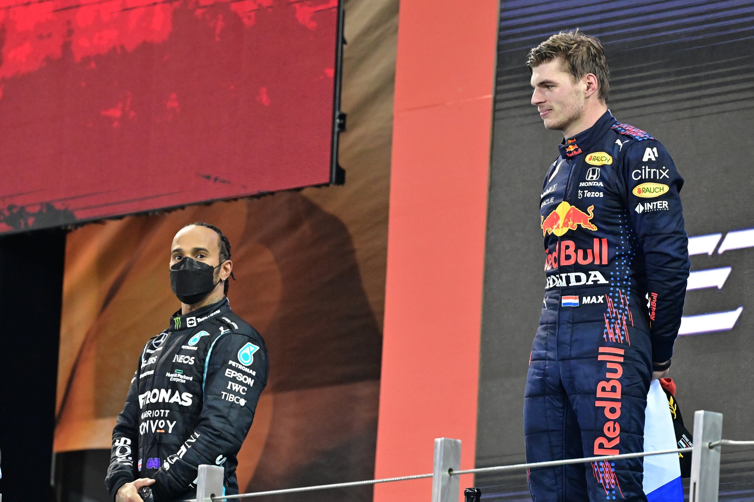 Lewis Hamilton in niet op tv vertoonde radioboodschap: ‘Dit is ...