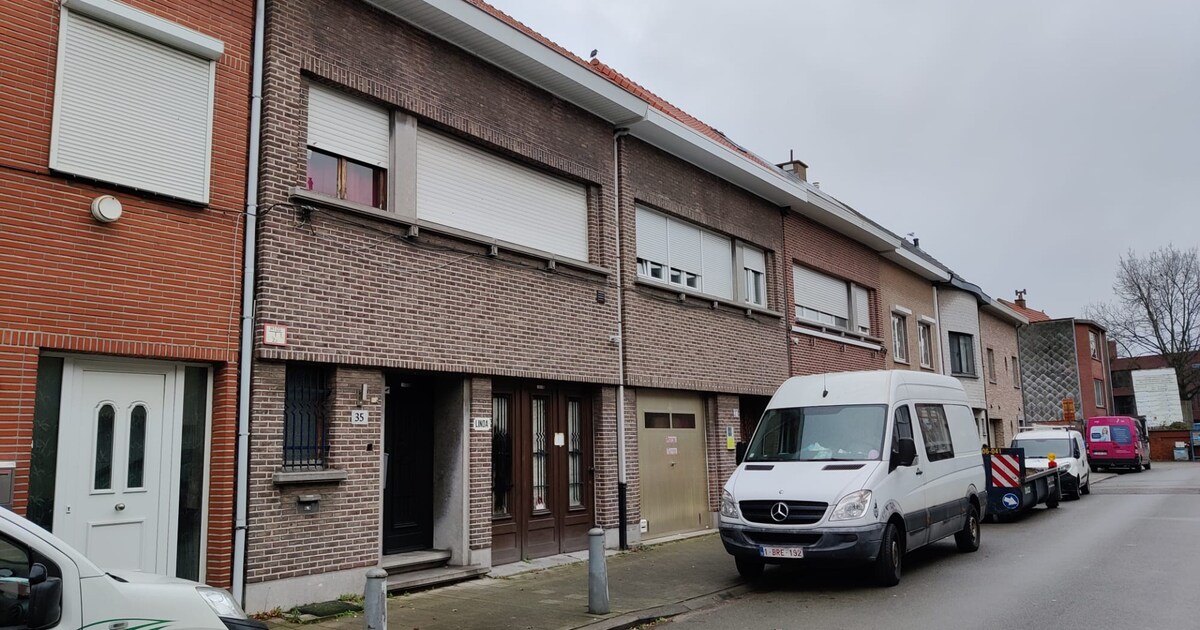 Orale Seks Zonder Condoom En Aanwijzingen Van Mensenhandel Twee