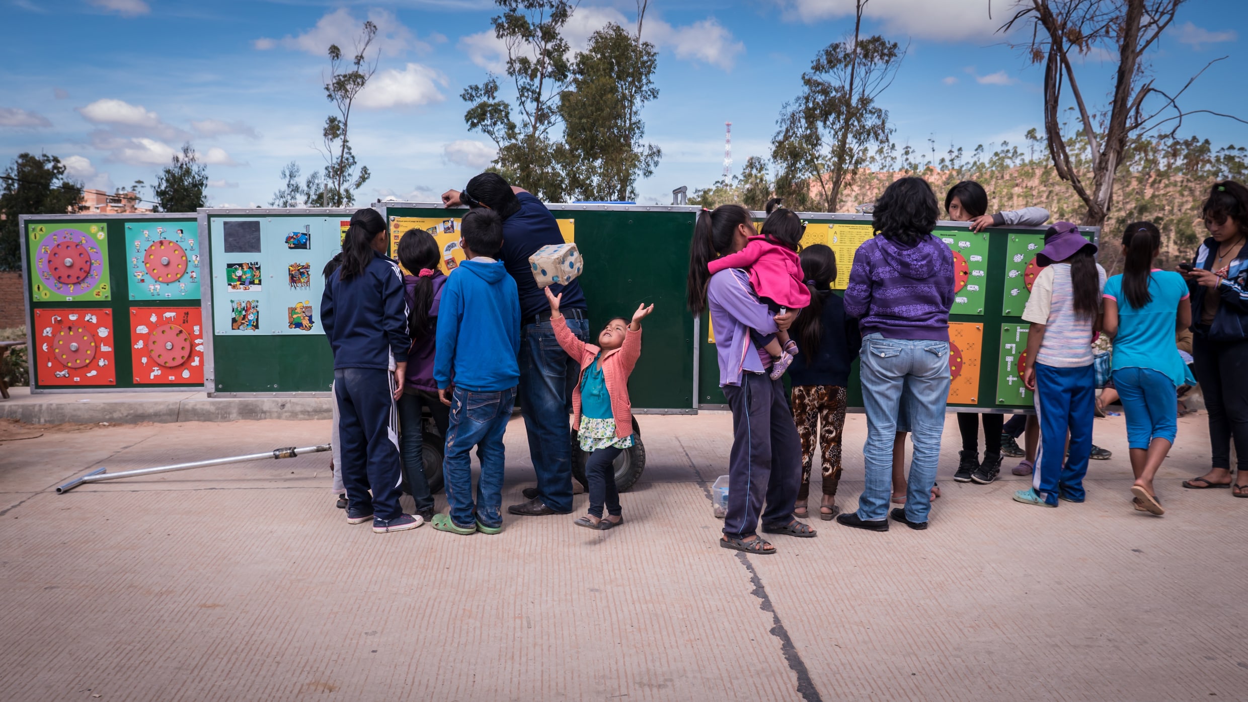 Wereldwijd nog 200 miljoen kinderen getroffen door schoolsluiting ...