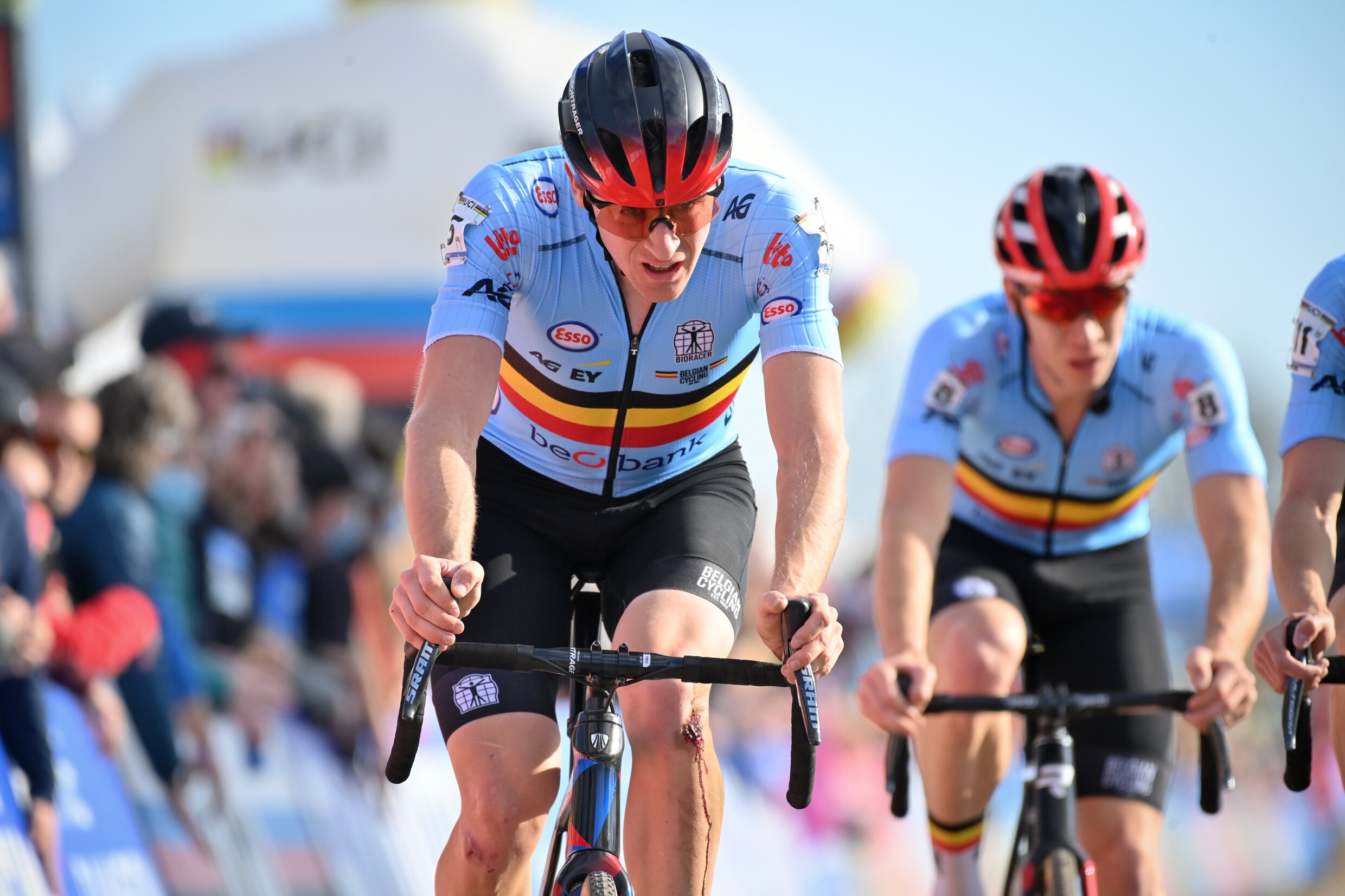 Na twee jaar dopingschorsing mag Aerts weer crossen: ‘Sommigen dachten ...