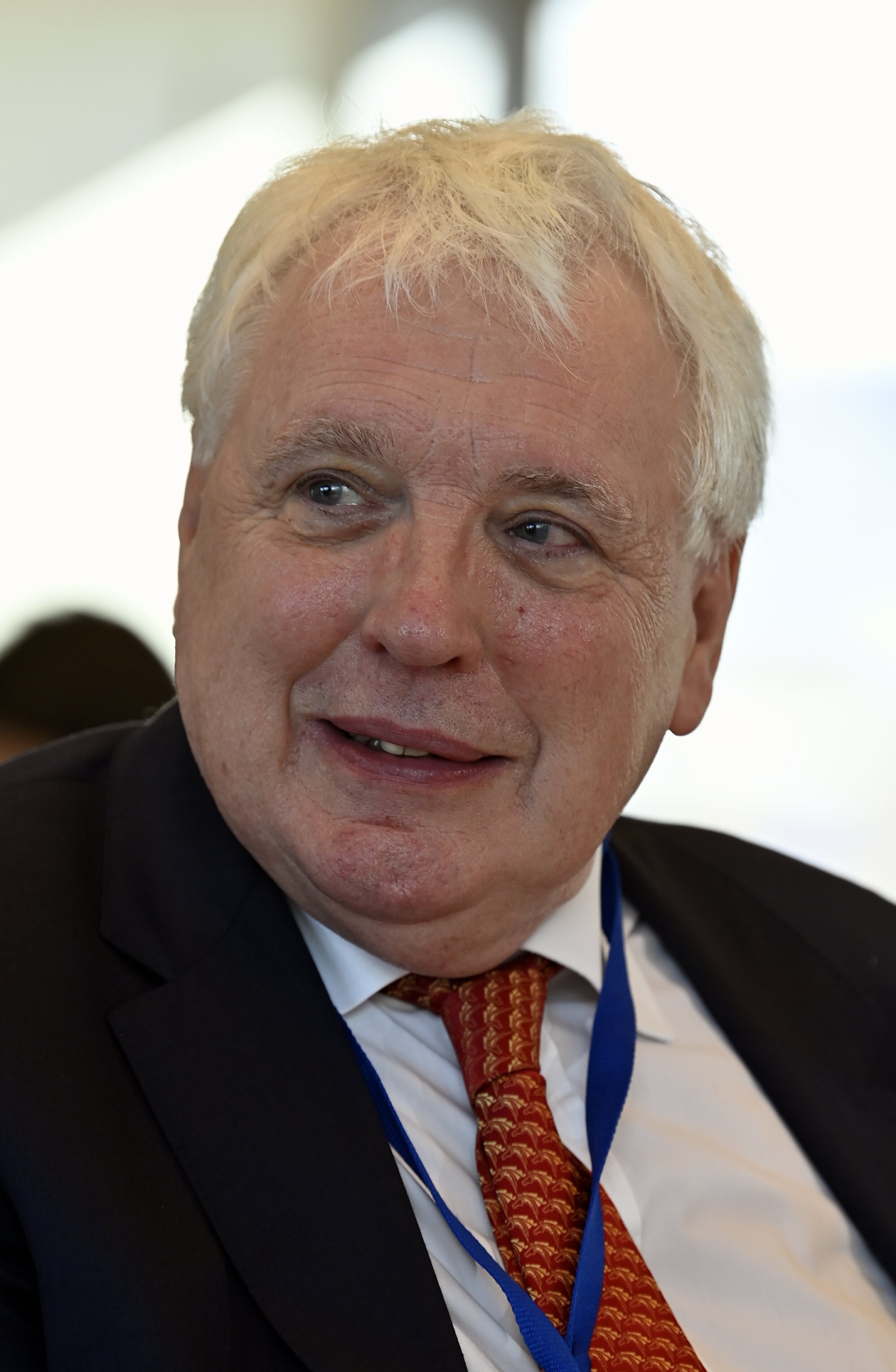 Voormalig NAVO-topman Jamie Shea: ‘Als je Oekraïne niet kan redden, red ...