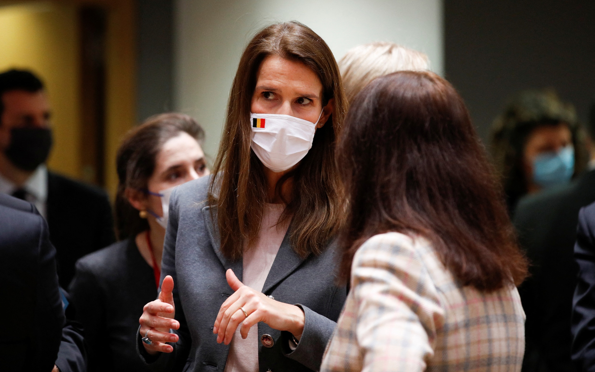 Ons land gaat dan mogelijk toch wapens sturen naar Oekraïne | De Morgen