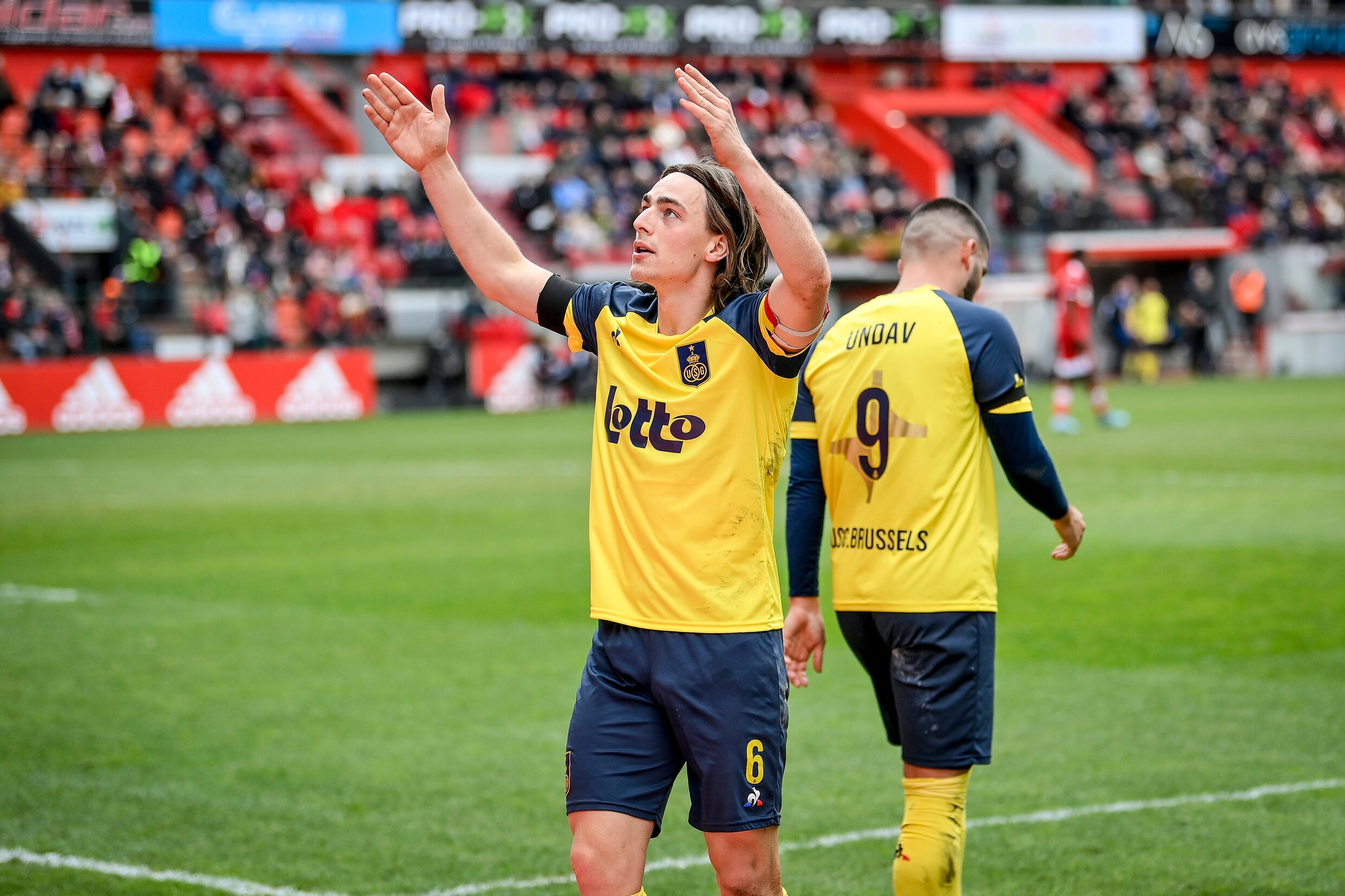 Union verzekert zich van Europees voetbal als winnaar van de reguliere competitie | De Morgen