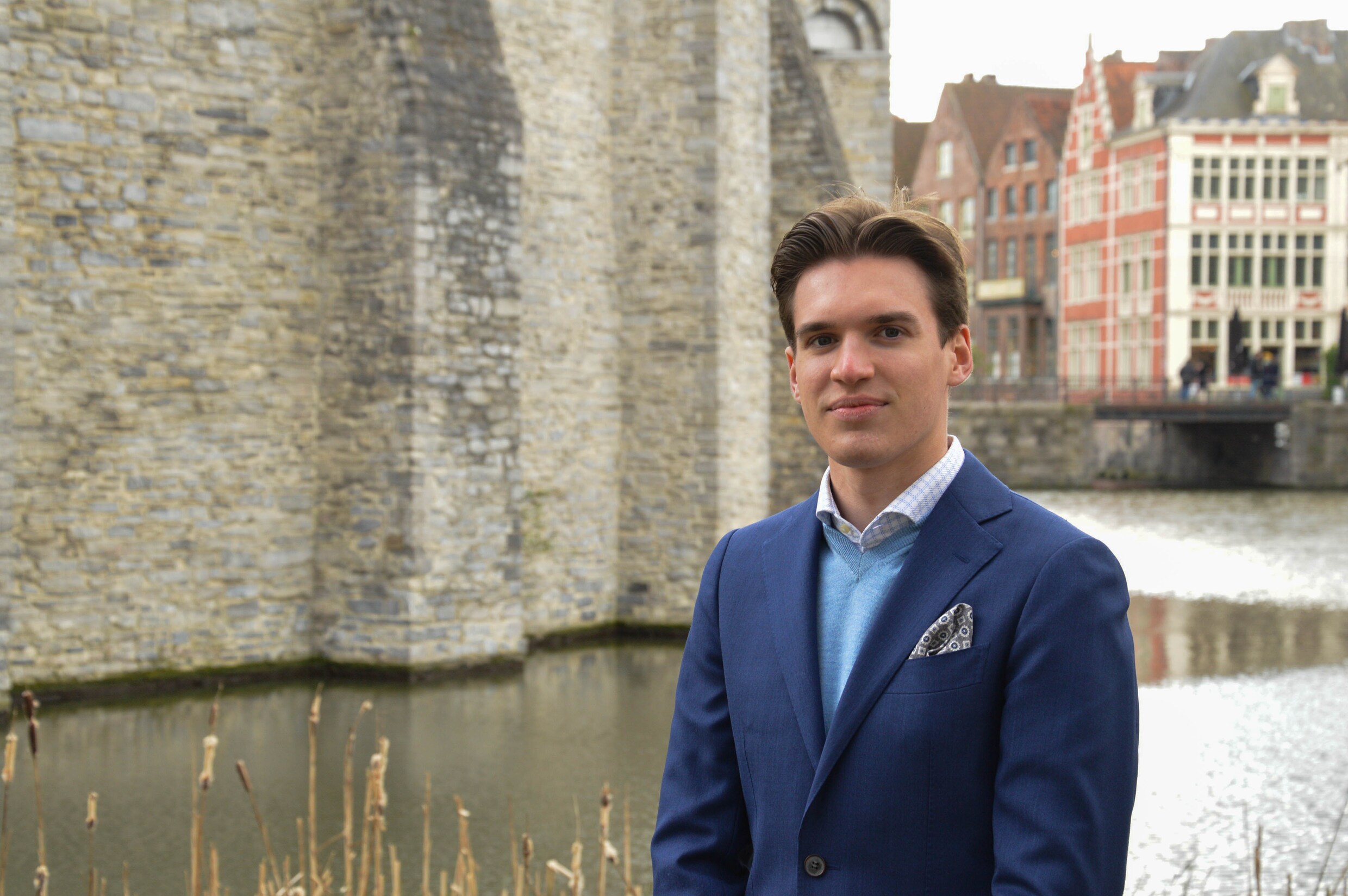 Moeten studentendopen afgeschaft worden? Studentenleiders geven hun ...