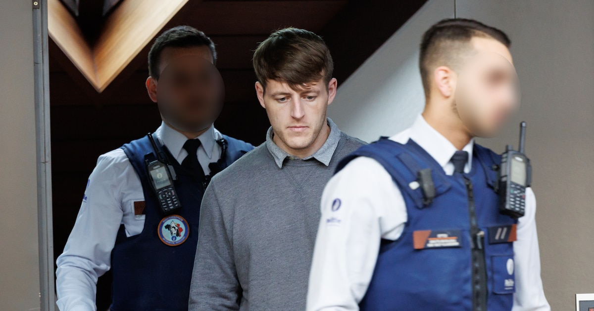 Viervoudig moordenaar Alexander Dean wil nieuw assisenproces | De Morgen
