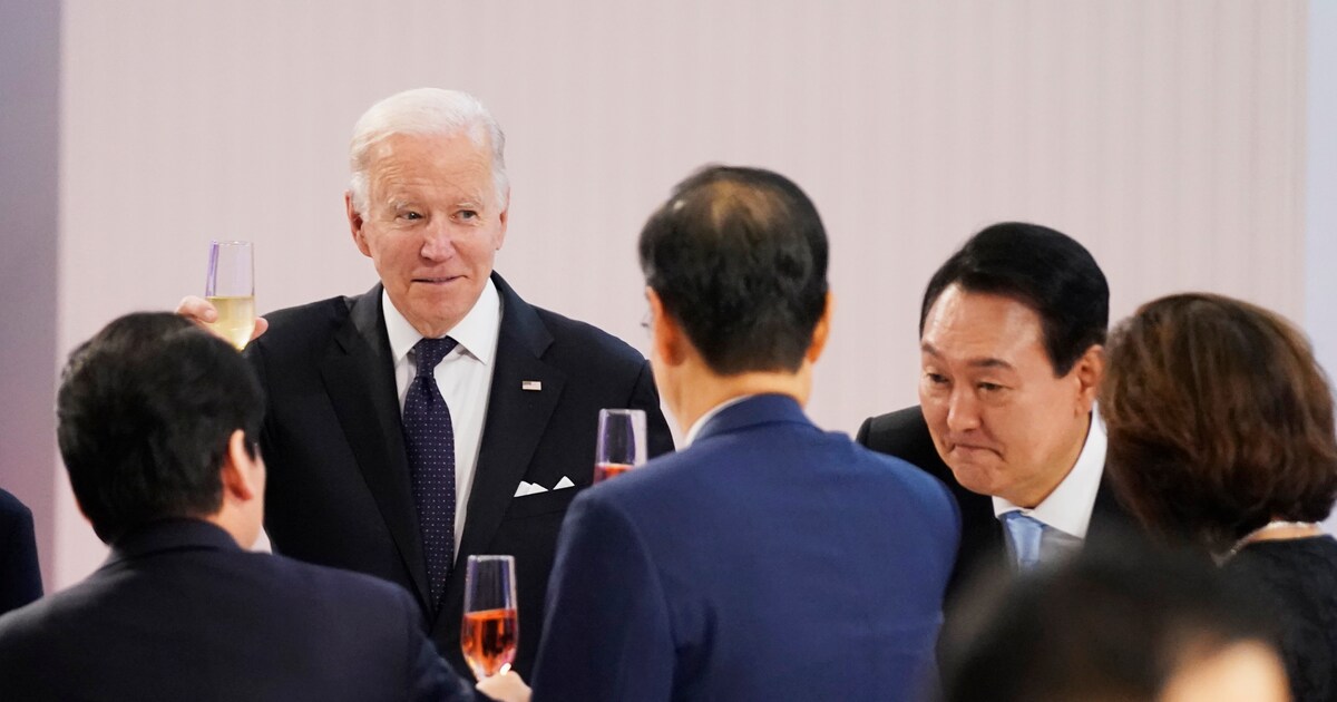 Biden zegt ‘hallo’ tegen Kim Jong-un, maar voorlopig ook niet meer dan ...