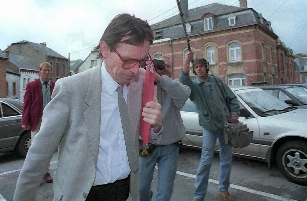 ‘Het kon hun niks schelen’: Gino Russo, dertig jaar nadat Dutroux zijn dochter Mélissa ontvoerde ...