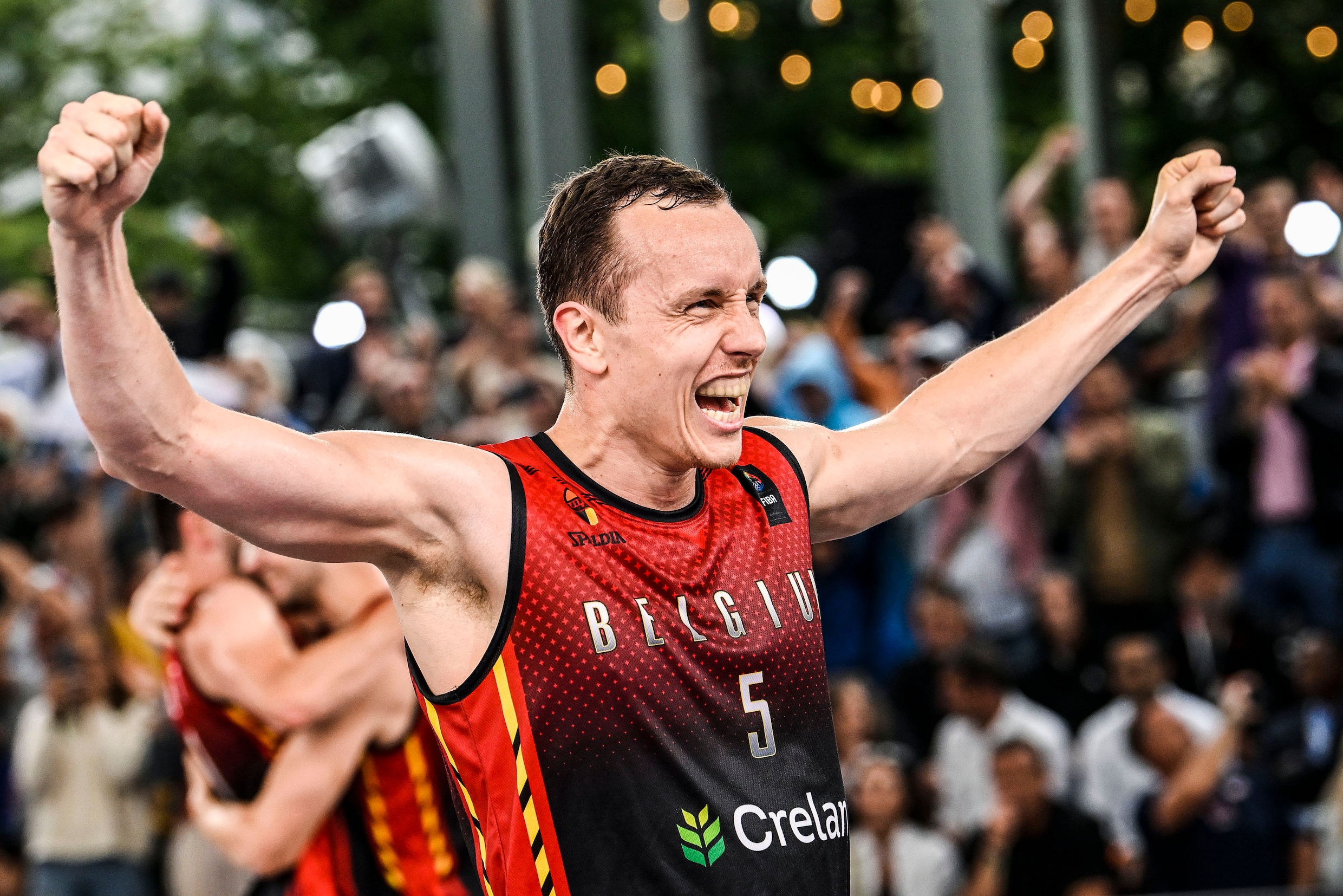 Na jaren ontkennen, geeft CEO van Basket Vlaanderen nu toe dat hij wist ...