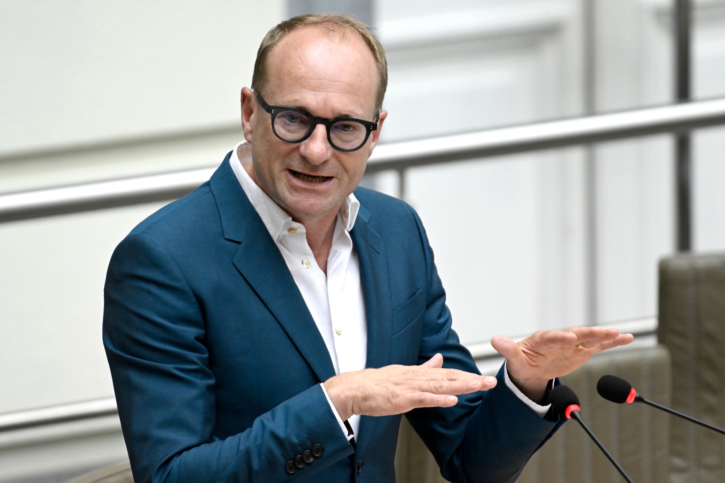 Nederlandstaligen krijgen voorrang bij schoolinschrijvingen in Vlaamse ...