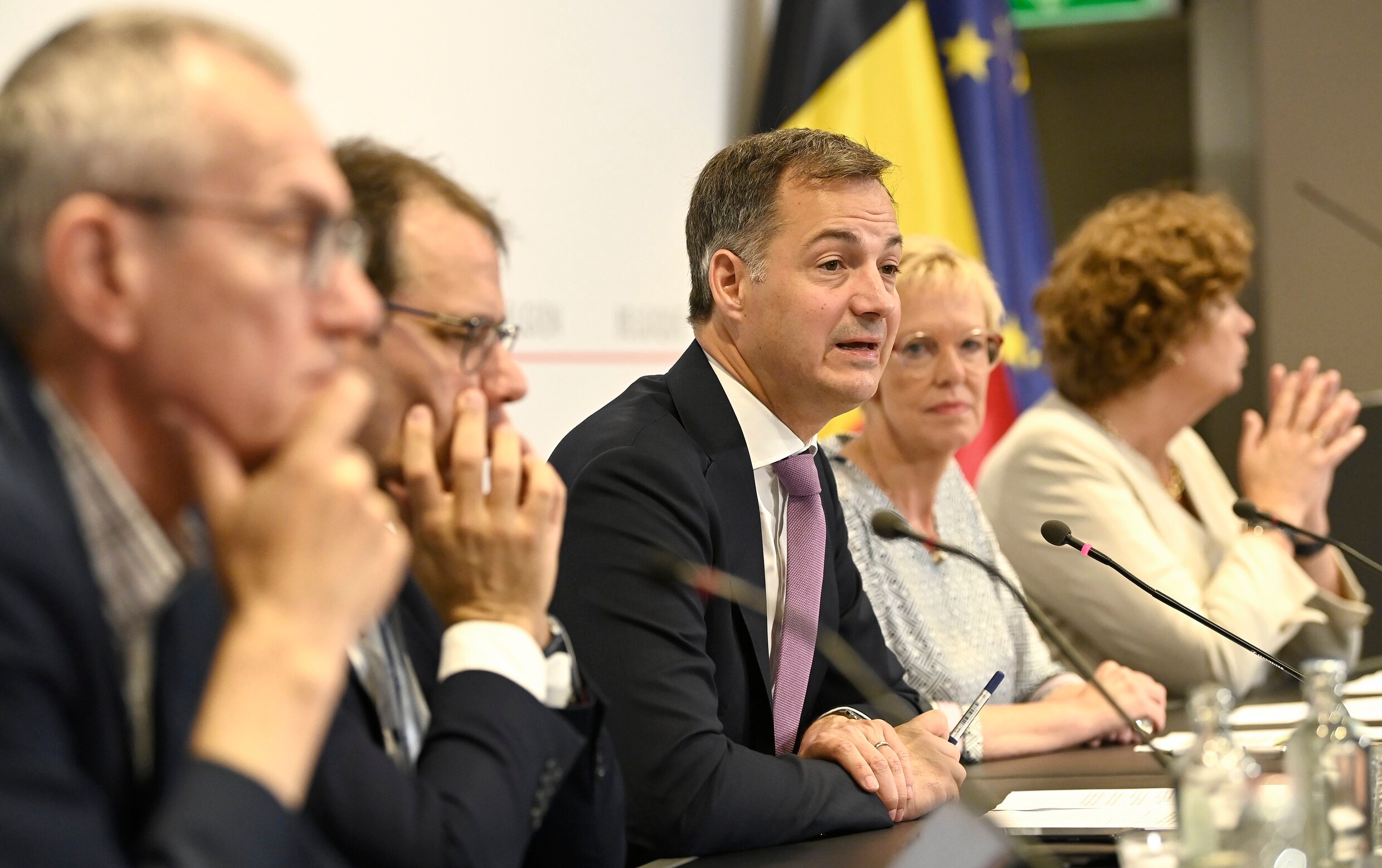 Abortuskwestie blijft federale regering verdelen: ‘Als we dit doen dan ...