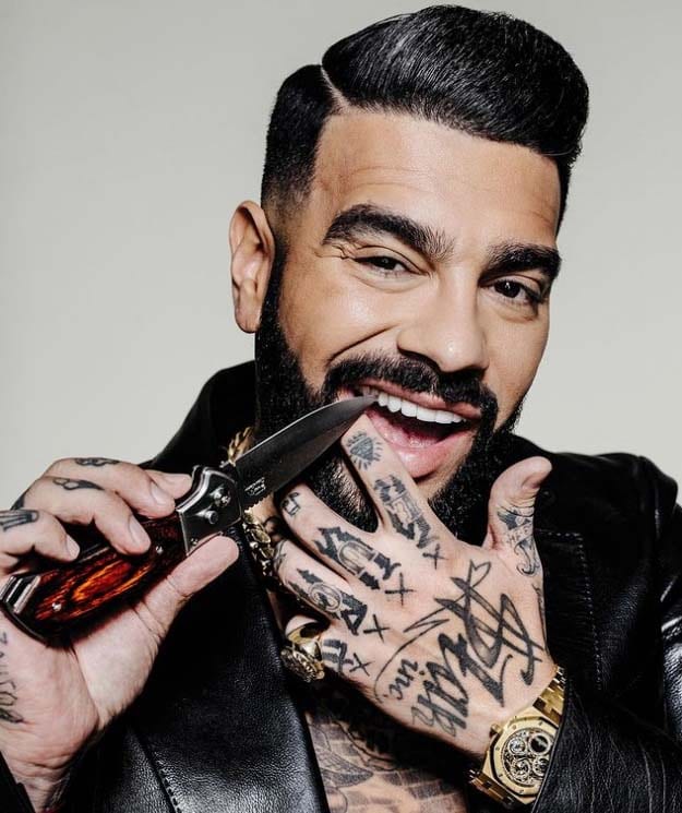 Poetin-gezinde rapper Timati neemt Starbucks-filialen in Rusland over ...