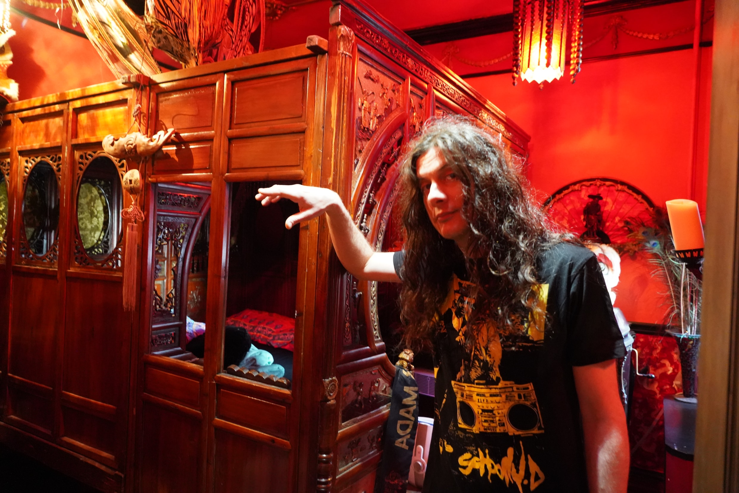 Kurt Vile: ‘Soms hoor ik artiesten die veel populairder zijn dan ik en ...