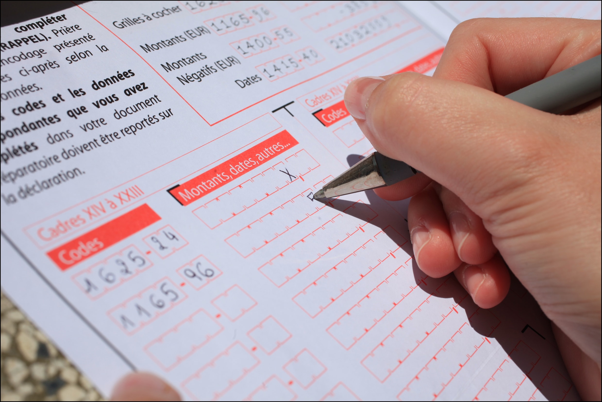 "Laat fiscus belastingaangifte zelf invullen" | De Morgen