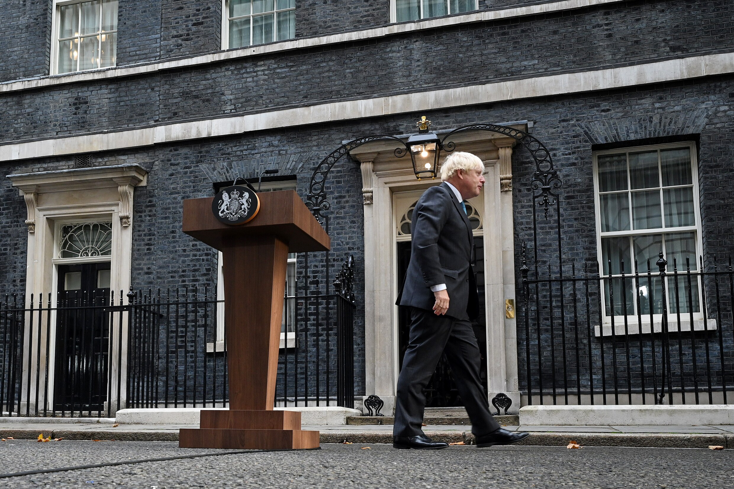 Boris out, Liz in | De Morgen