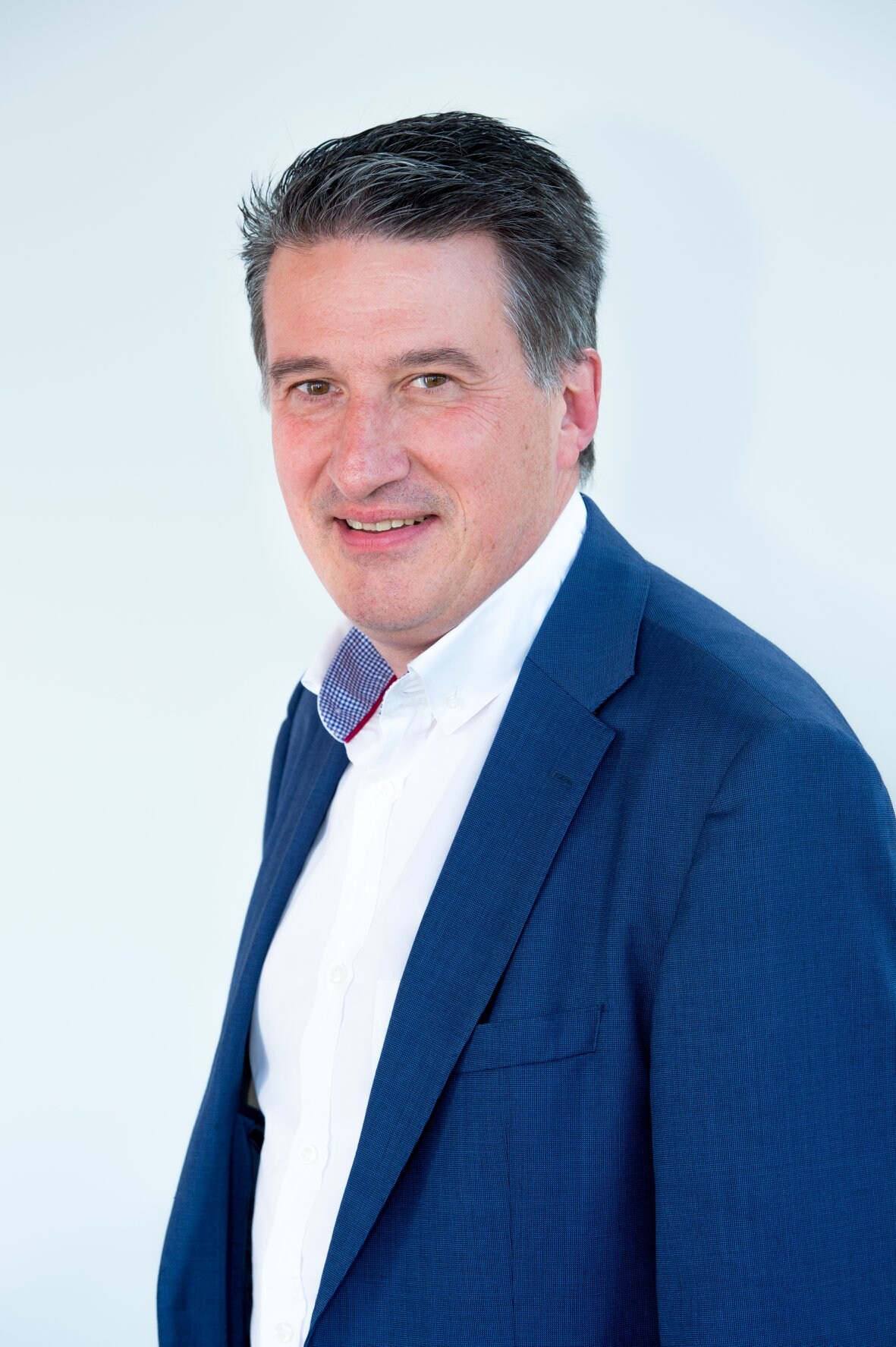 Open Vld verandert van koers. Een oude bekende voor fans van ‘De Mol’ moet daarbij helpen | De ...