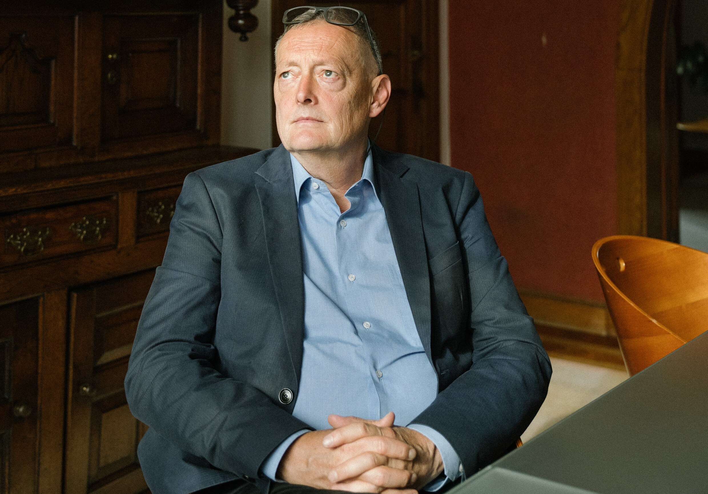 ‘Beperk je tot 10 glazen alcohol per week en las minstens twee ...