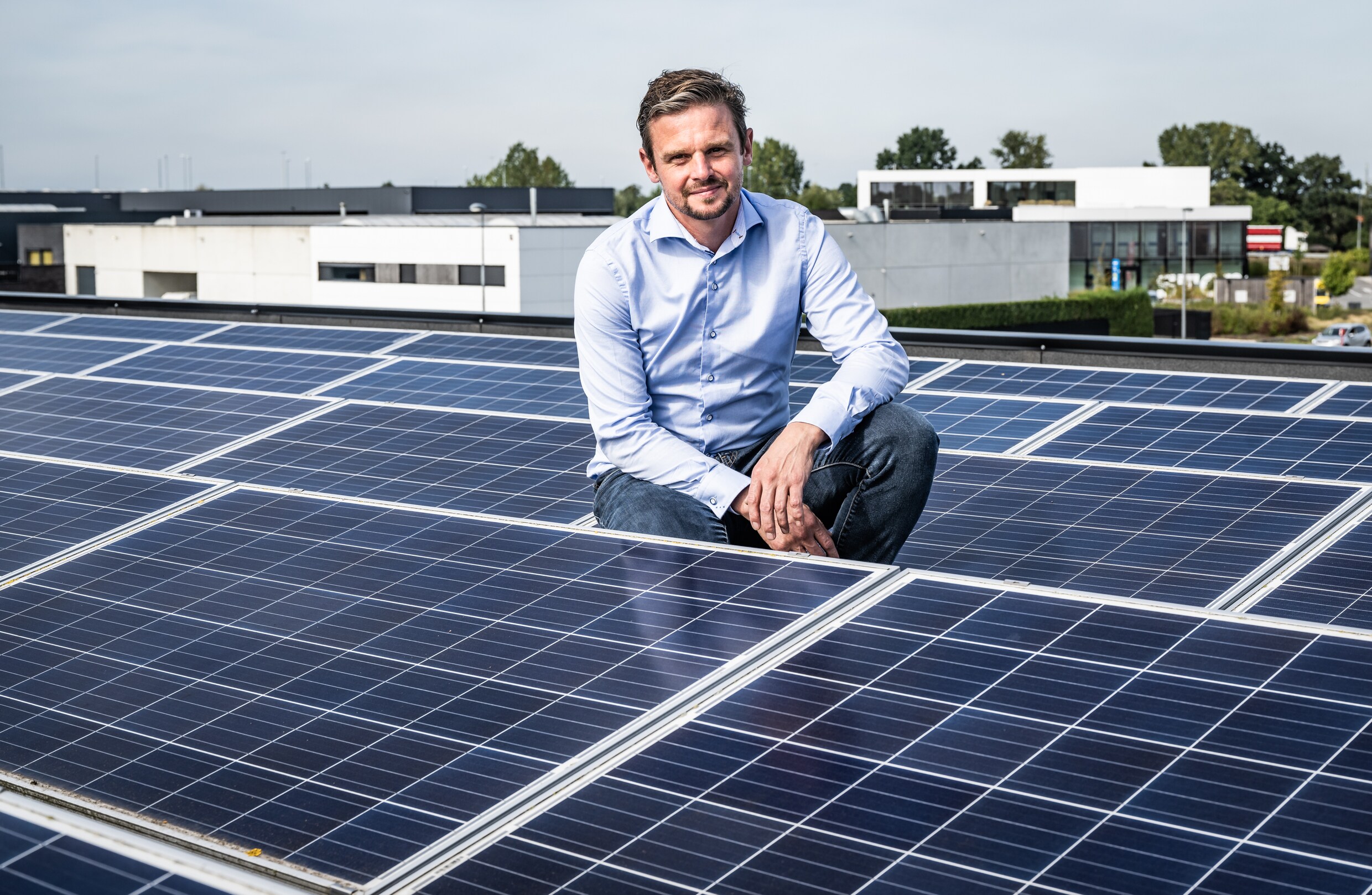 Installateurs zonnepanelen hanteren klantenstop wegens buitengewoon ...