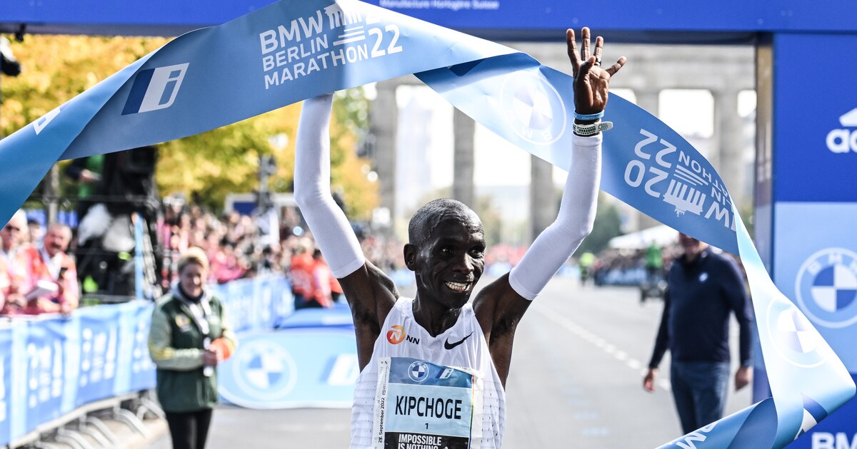 Eliud Kipchoge (37) verbetert in Berlijn eigen wereldrecord, mede ...