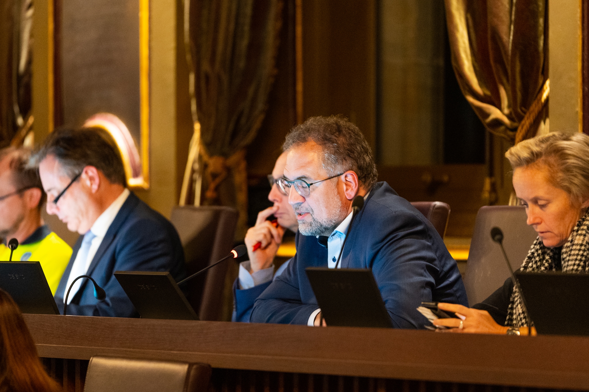 ‘U organiseert de totale chaos’: Antwerpse premetrotunnel onder Schelde ...