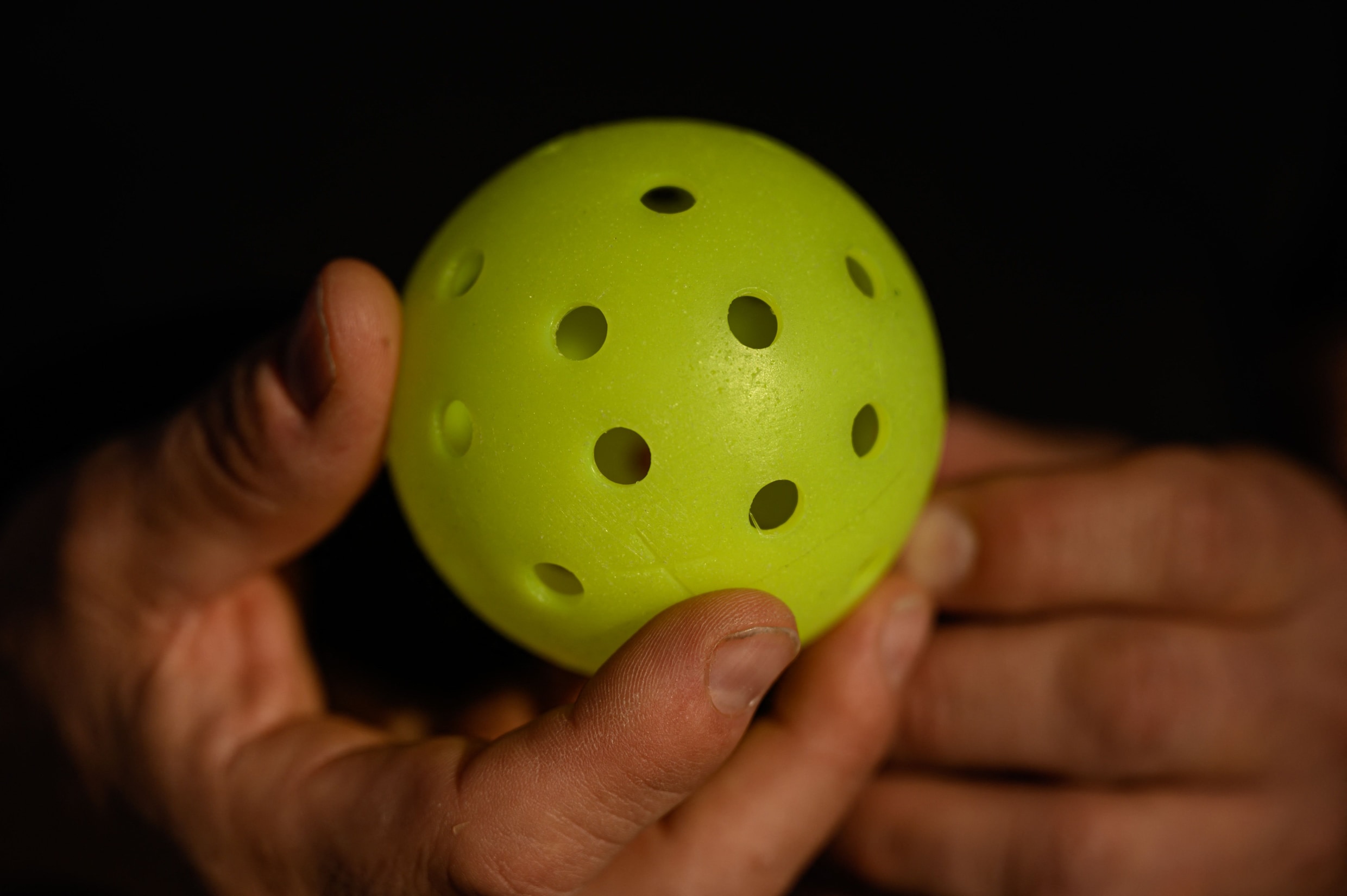 Voor pickleball komt de Amerikaan graag buiten: ‘Erg moe word je er ...