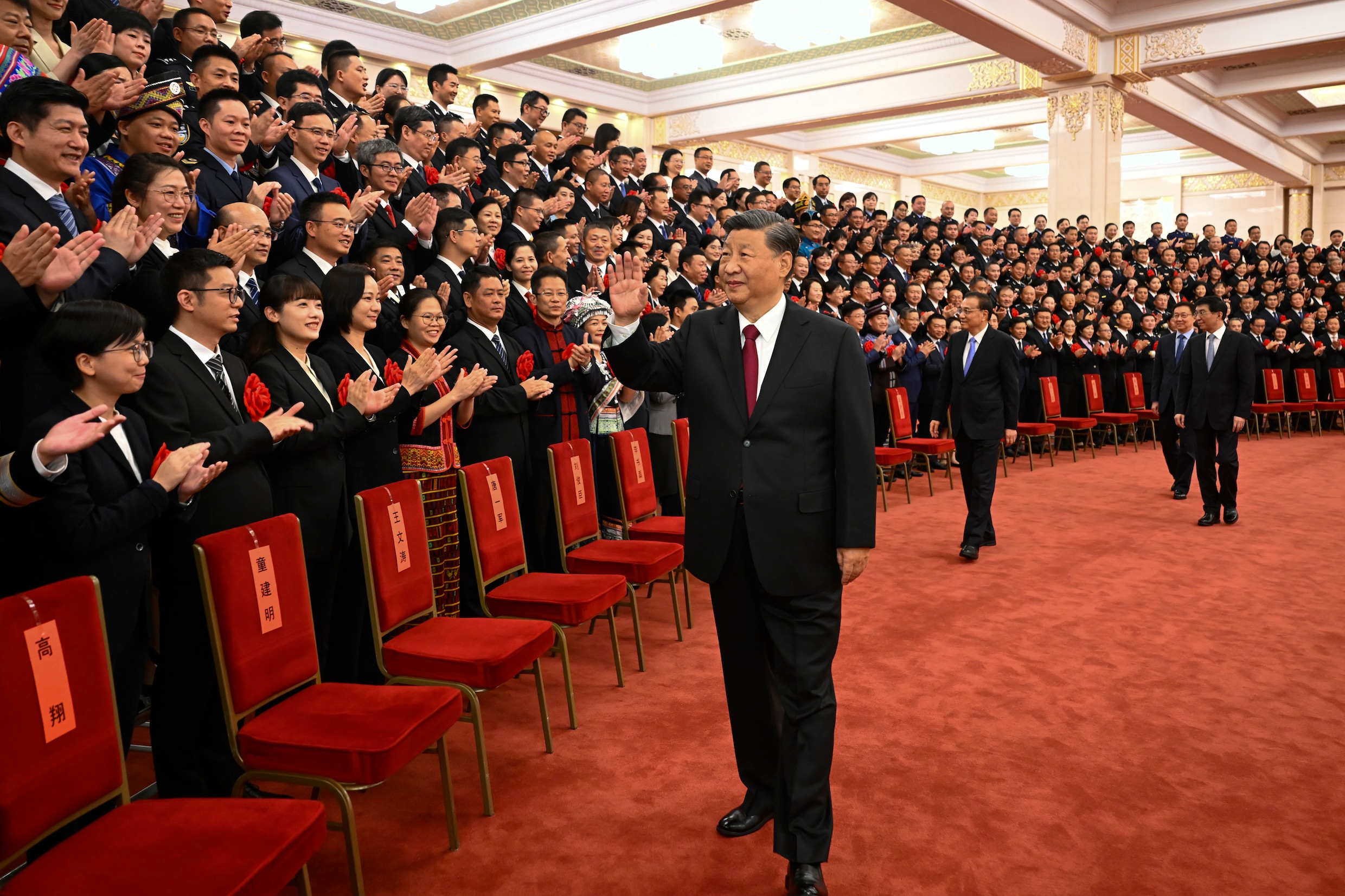 President Xi Jinping gaat voor derde termijn - wat betekent dat voor ...