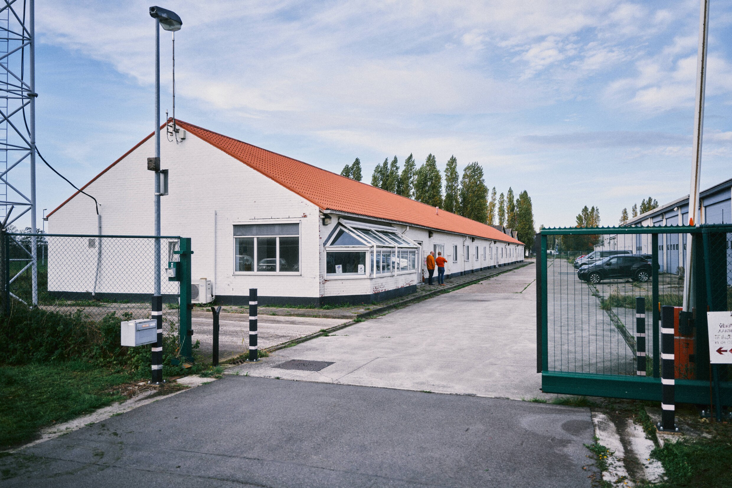 Opvangcentrum in Jabbeke stoot op verzet: ‘Het is hier een villawijk ...