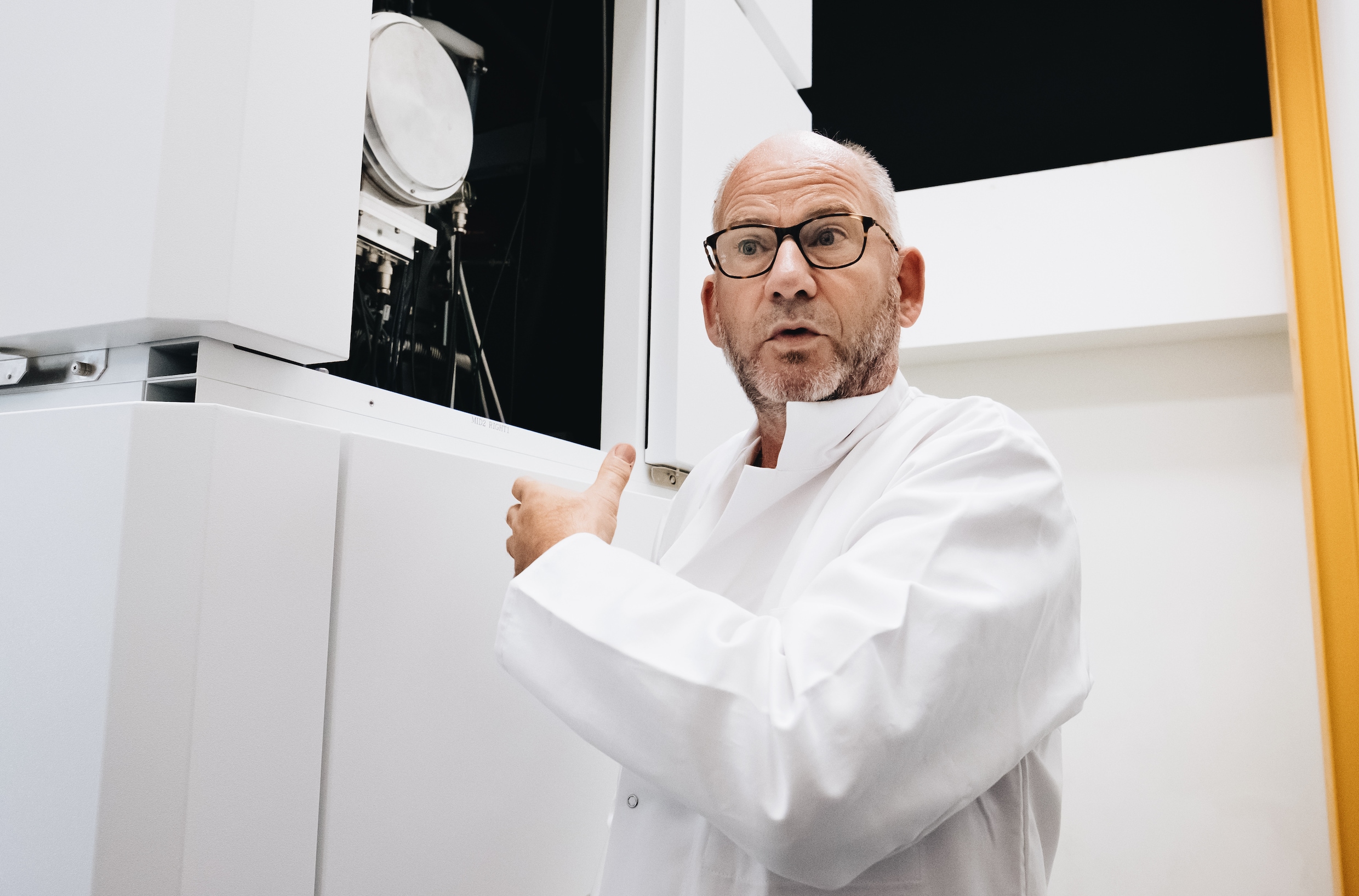 Belg wint grote wetenschapsprijs dankzij kameelantilichamen | De Morgen