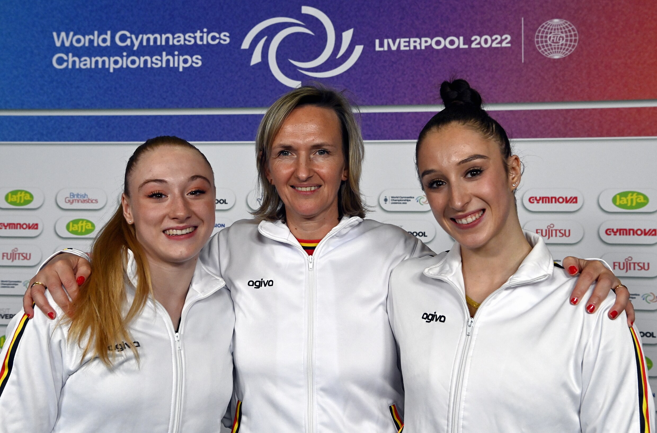 Belgische turnsters zonder geblesseerde Nina Derwael op zoek naar ... Belgische turnsters zonder geblesseerde Nina Derwael op zoek naar ...