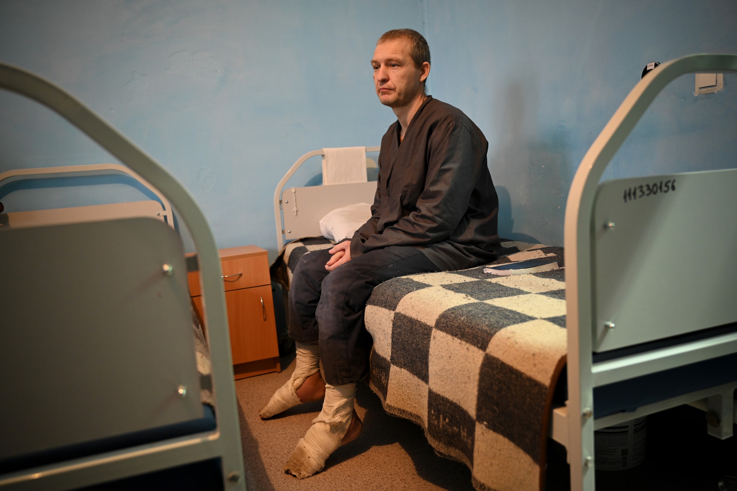 ‘Ik heb vandaag Russen gezien die menselijk zijn’: op bezoek in een ...