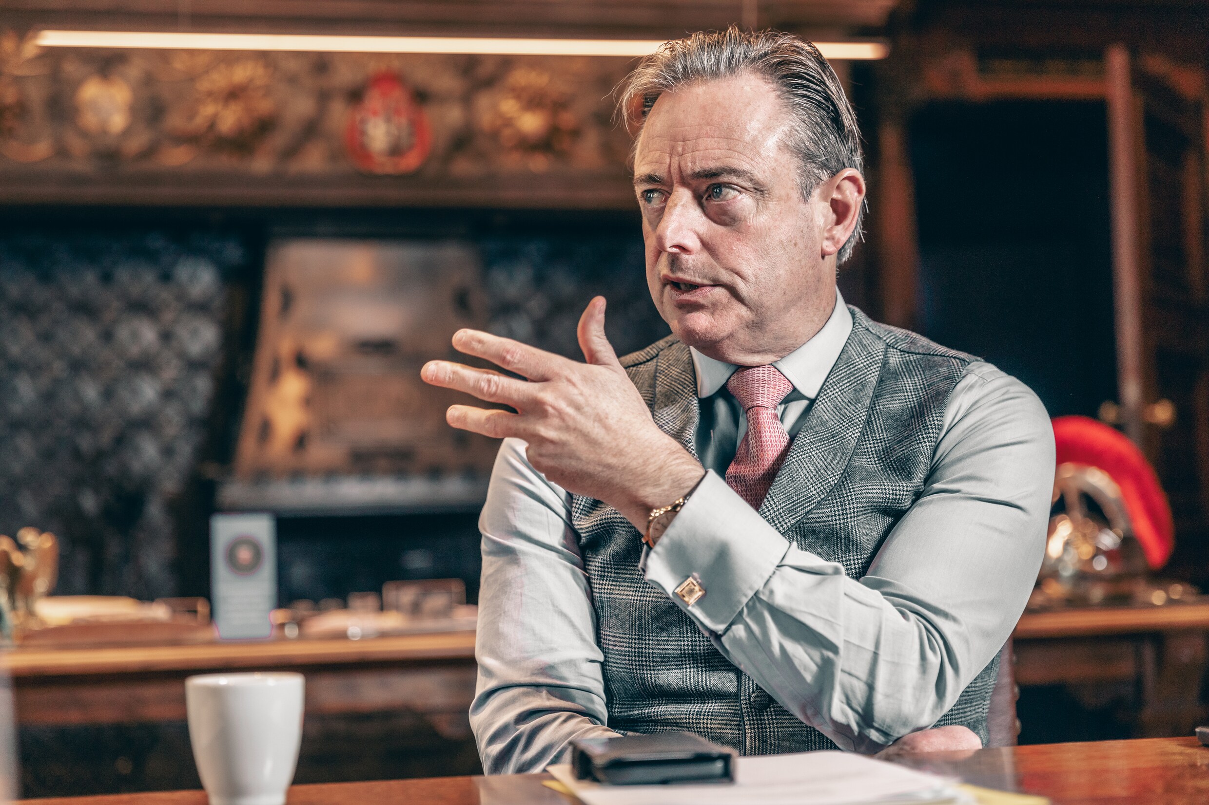 Cas Mudde over de evolutie van uiterst rechts: ‘Wat Tom Van Grieken ...