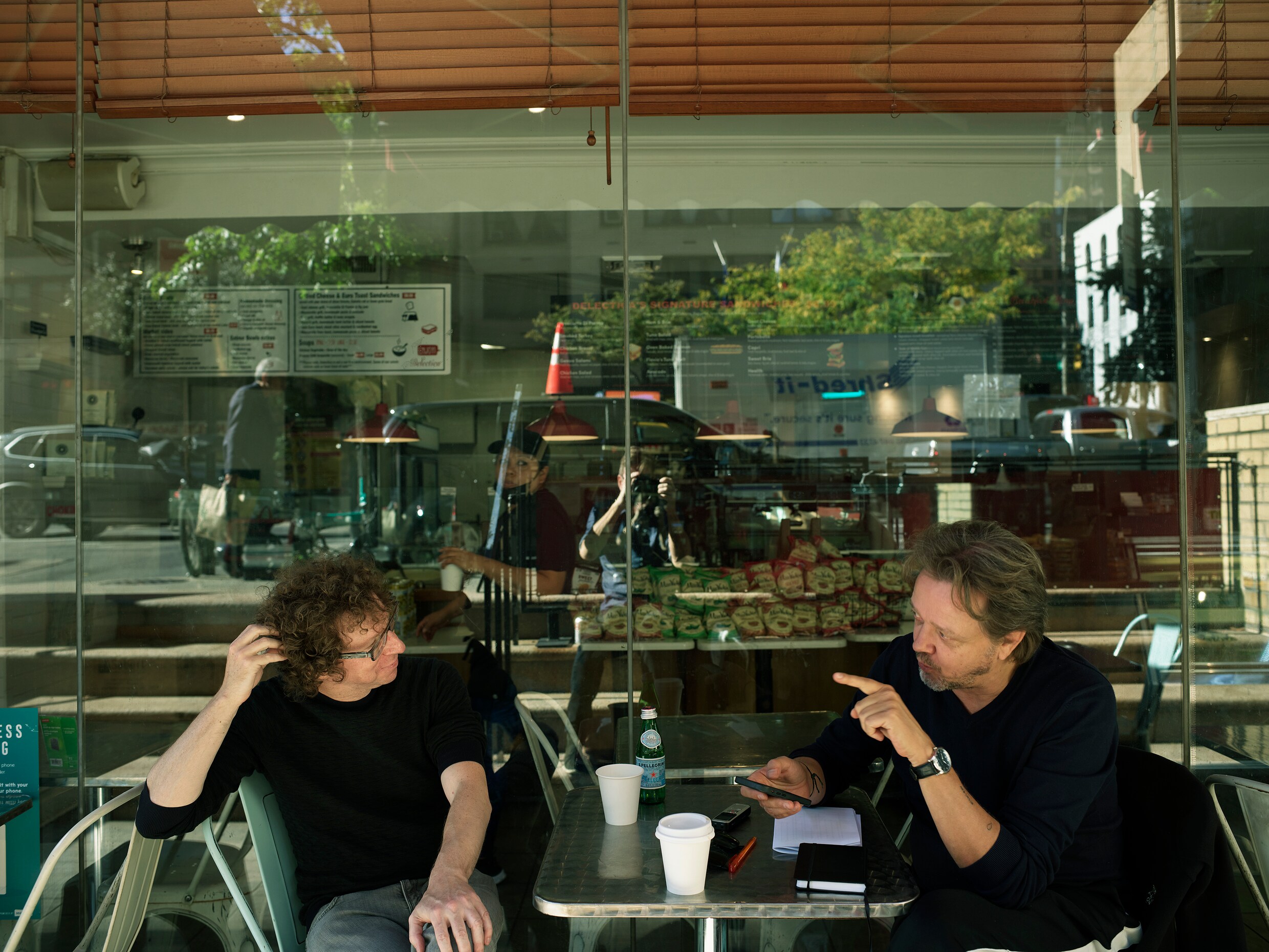 Drie dagen in het spoor van Arnon Grunberg: ‘Ik denk niet dat ik New ...