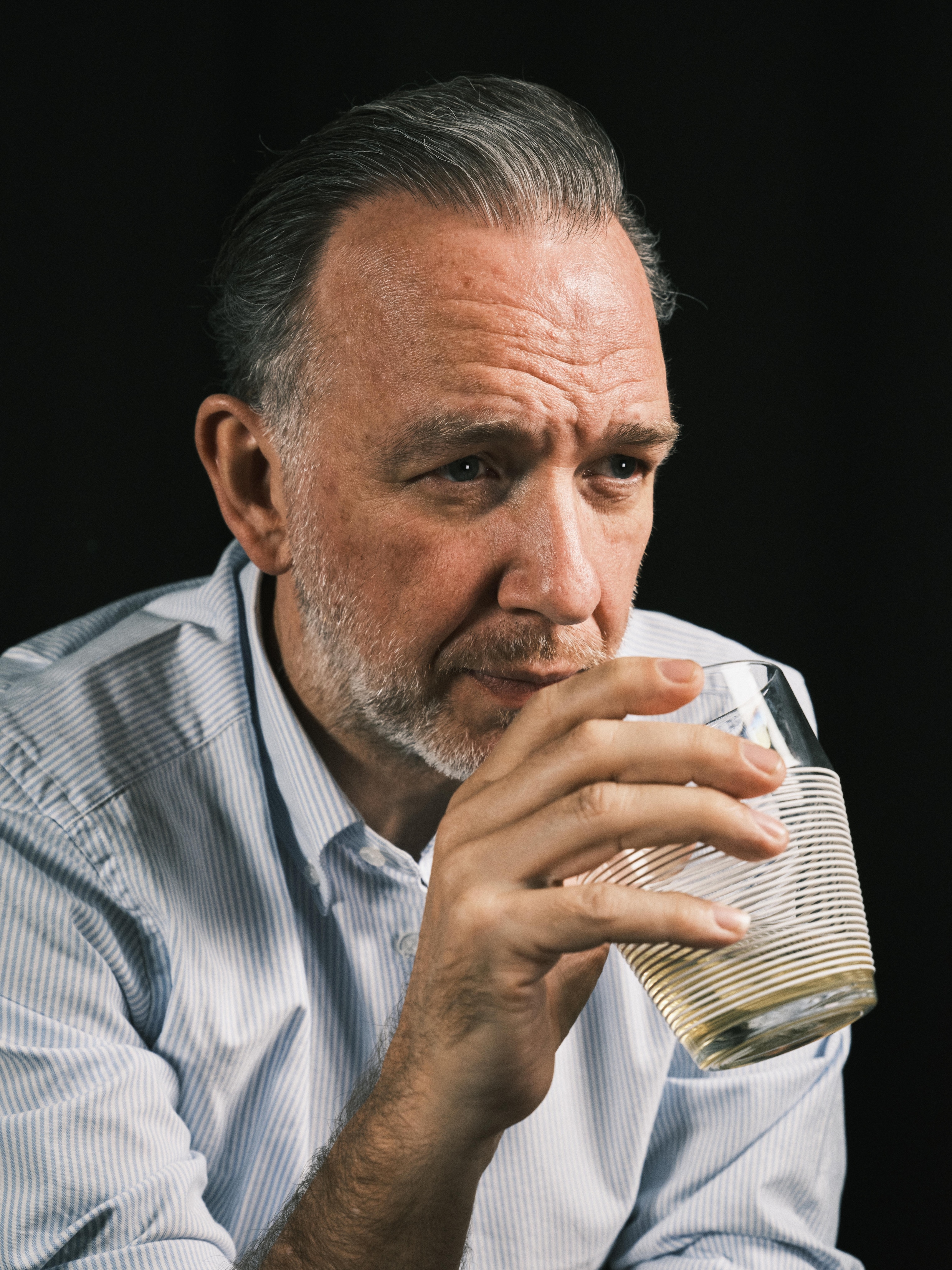 ‘Duizenden Arabieren, allemaal in wit gewaad, die heel hard gaan op een boenke-boenkefeest: dat ...