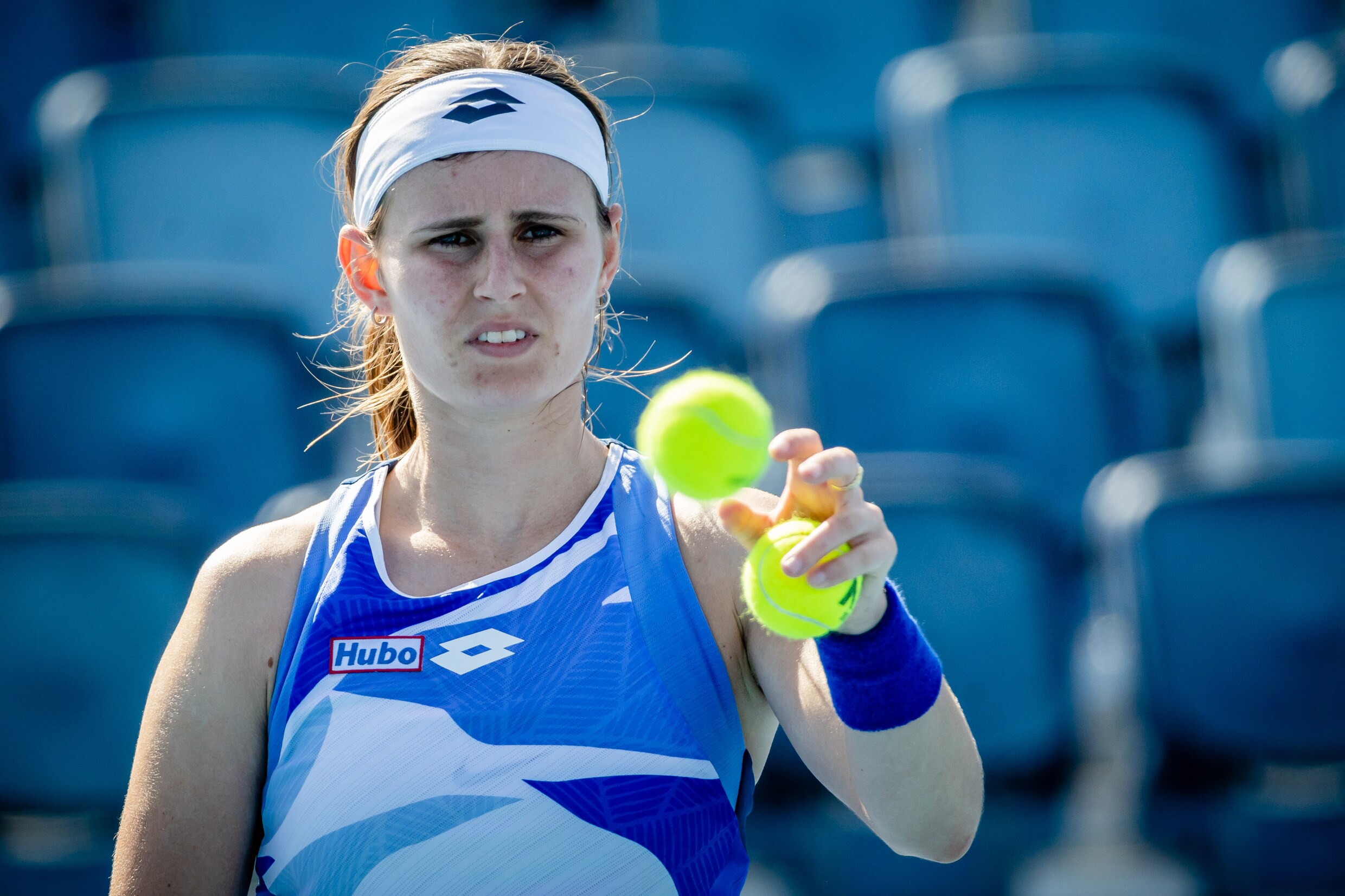 Mertens stoot ook door in dubbelspel Australian Open, Flipkens en ...