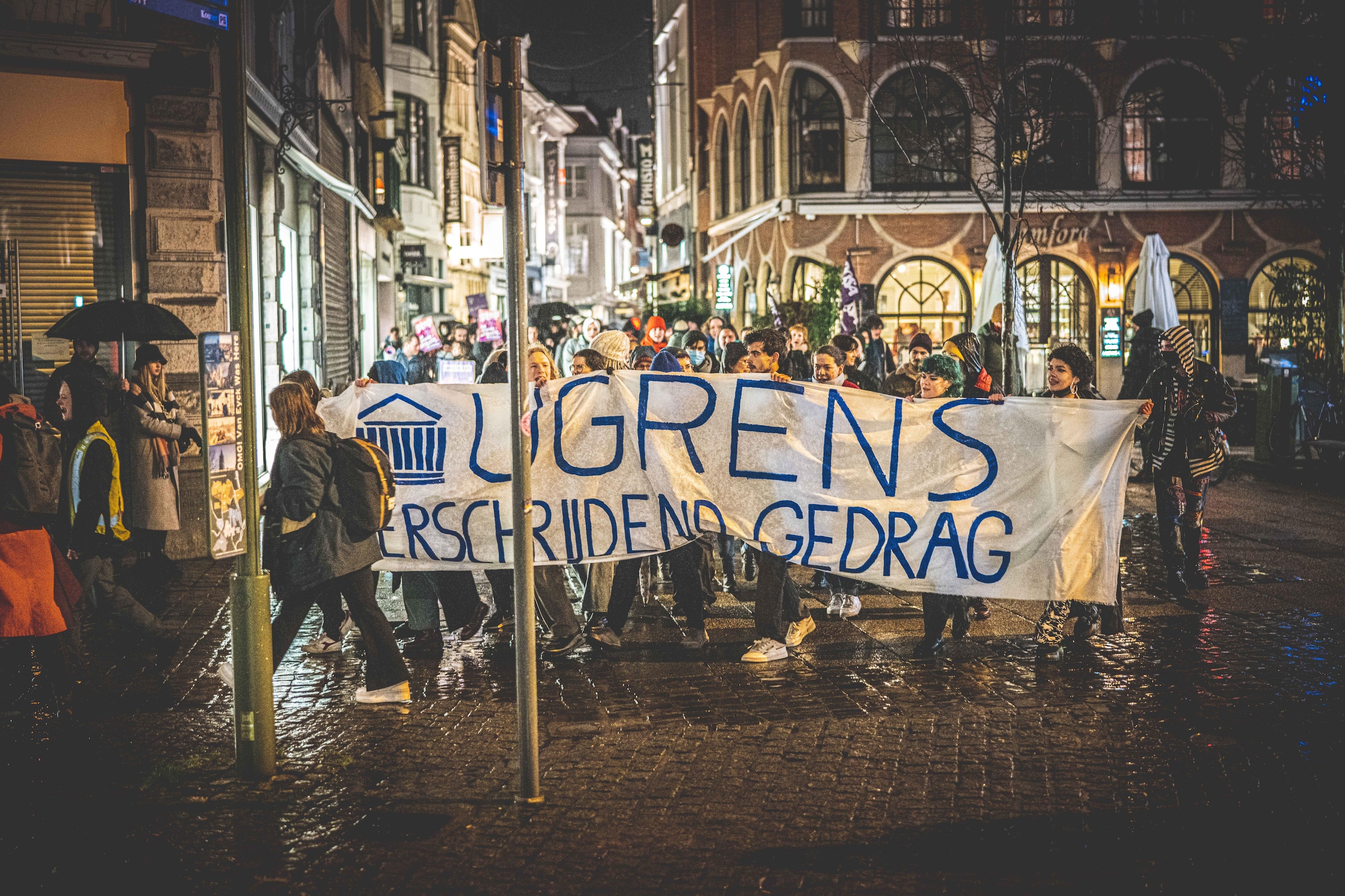 UGent-professor geschorst na klachten van grensoverschrijdend gedrag ...