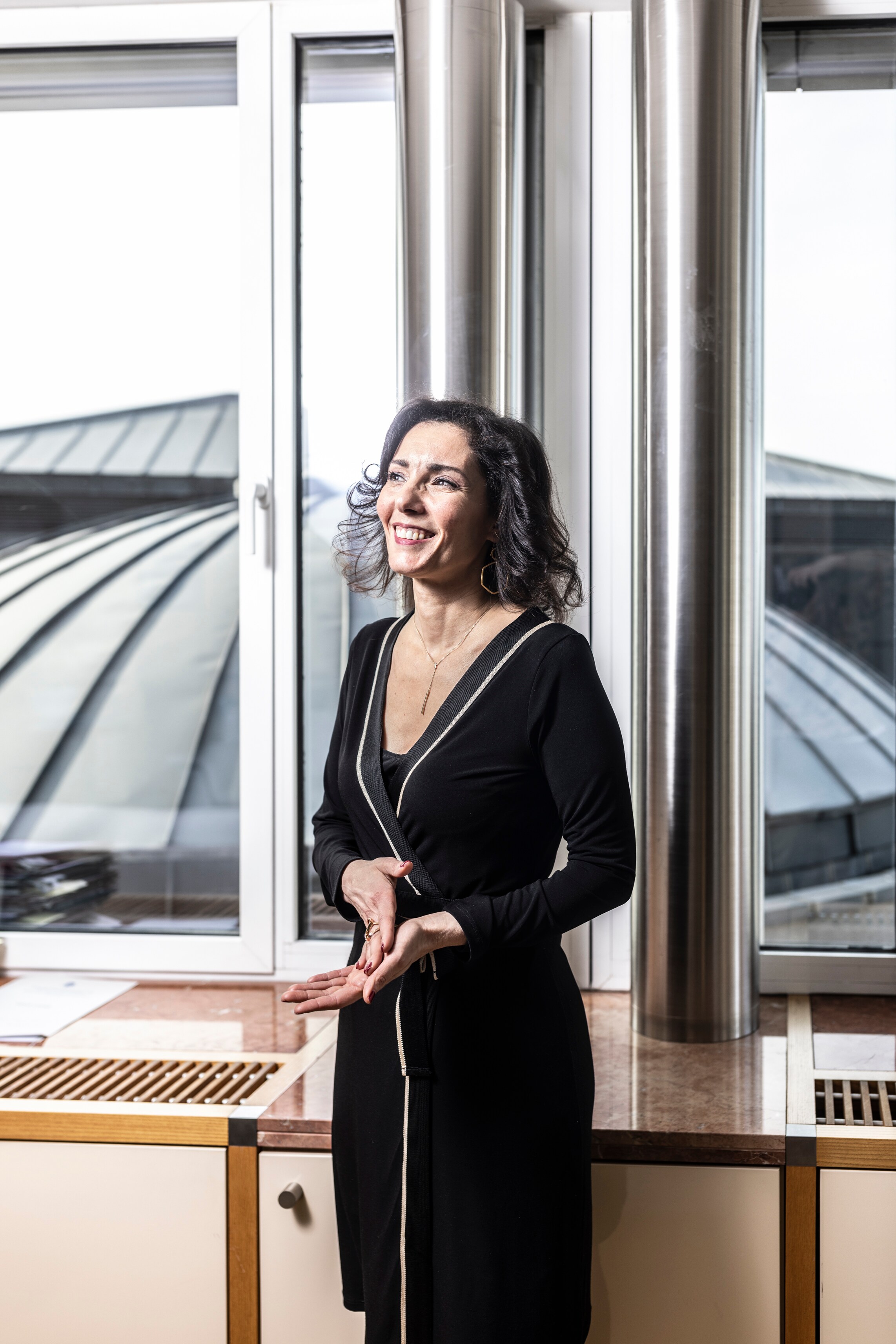 Buitenlandminister Hadja Lahbib: ‘Zitten we in WO III? Het kan. We ...