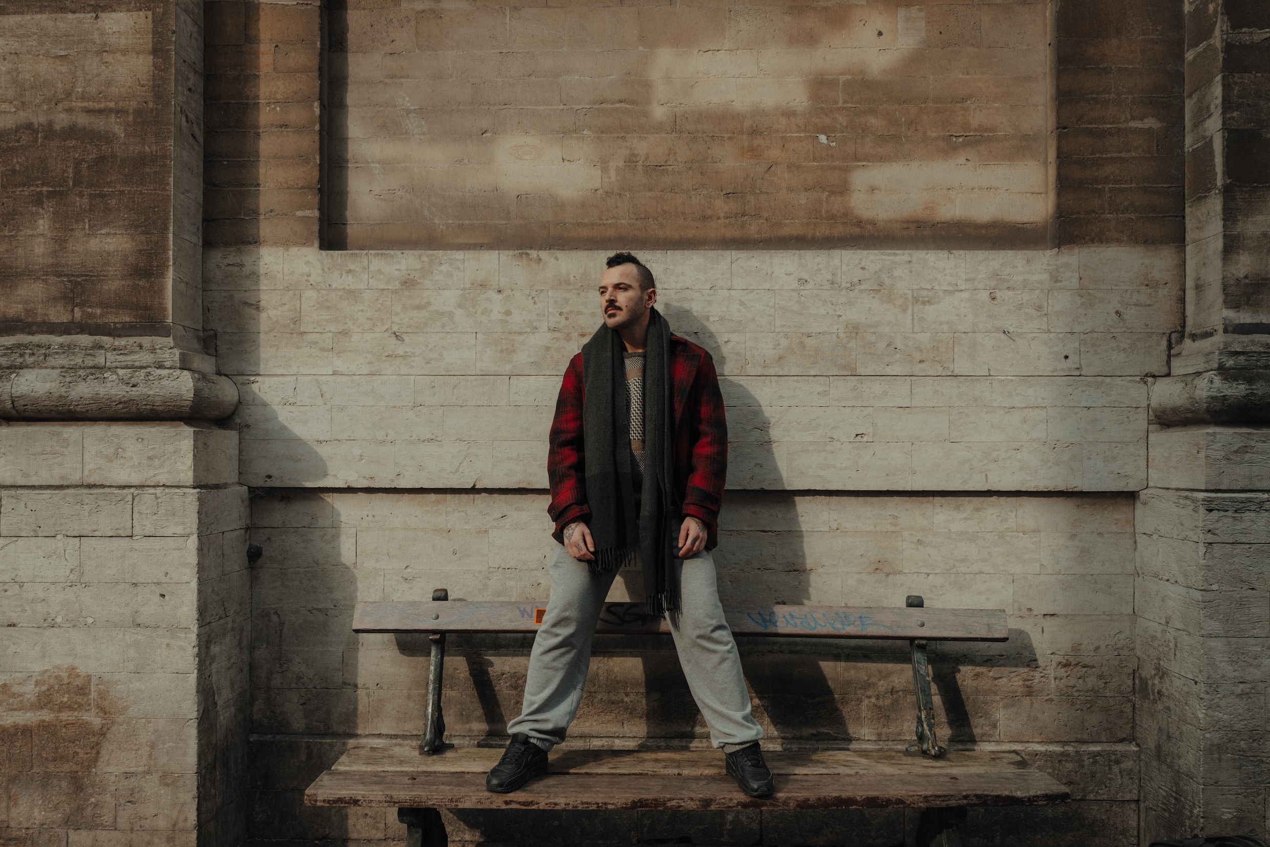 Jaouad Alloul wil de man emanciperen: ‘Soms vraag ik me af waar al die ...