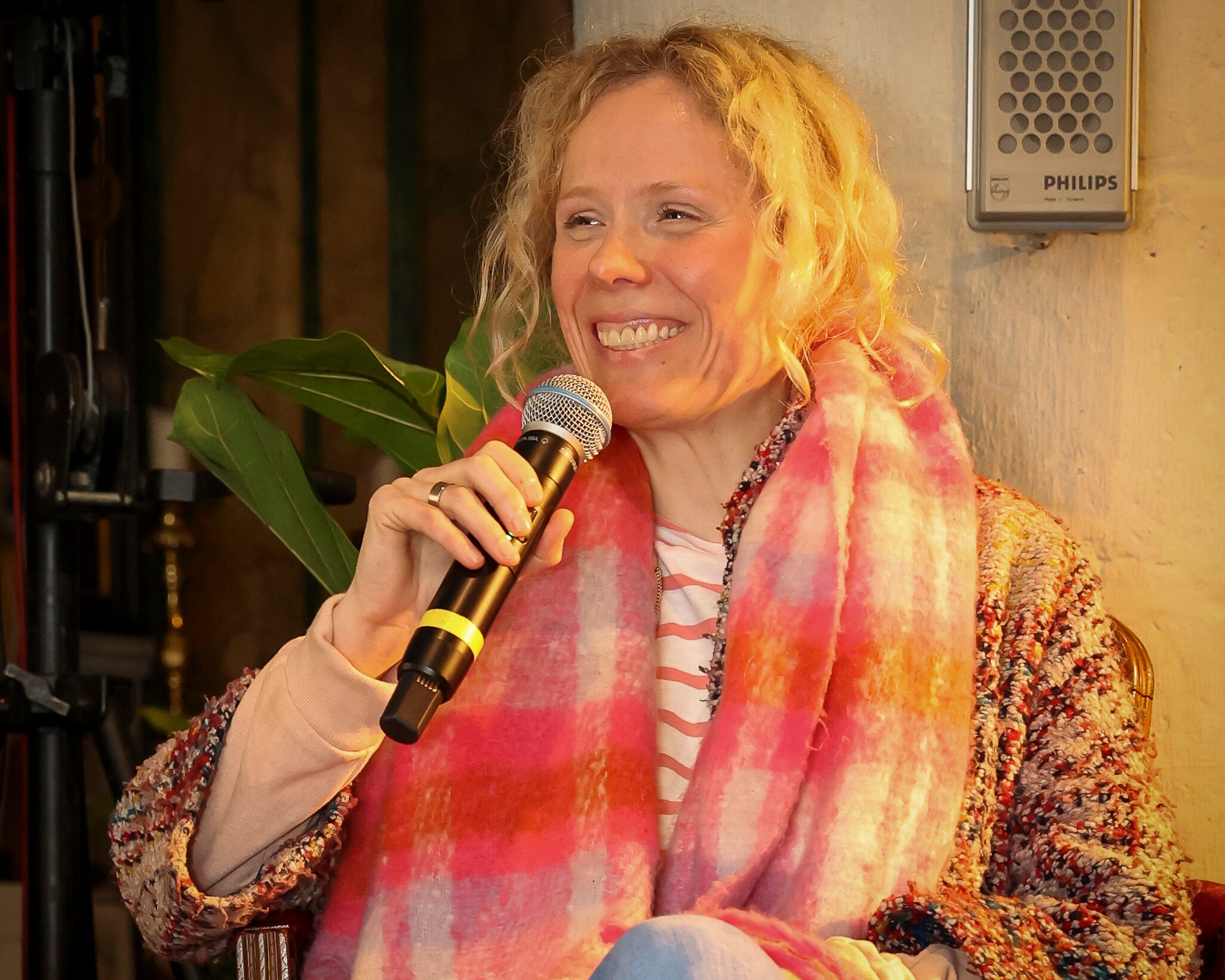 Van ‘Tijgerbrood’ tot ‘Quel bordel’: deze vijf boeken zijn uw leestijd ...