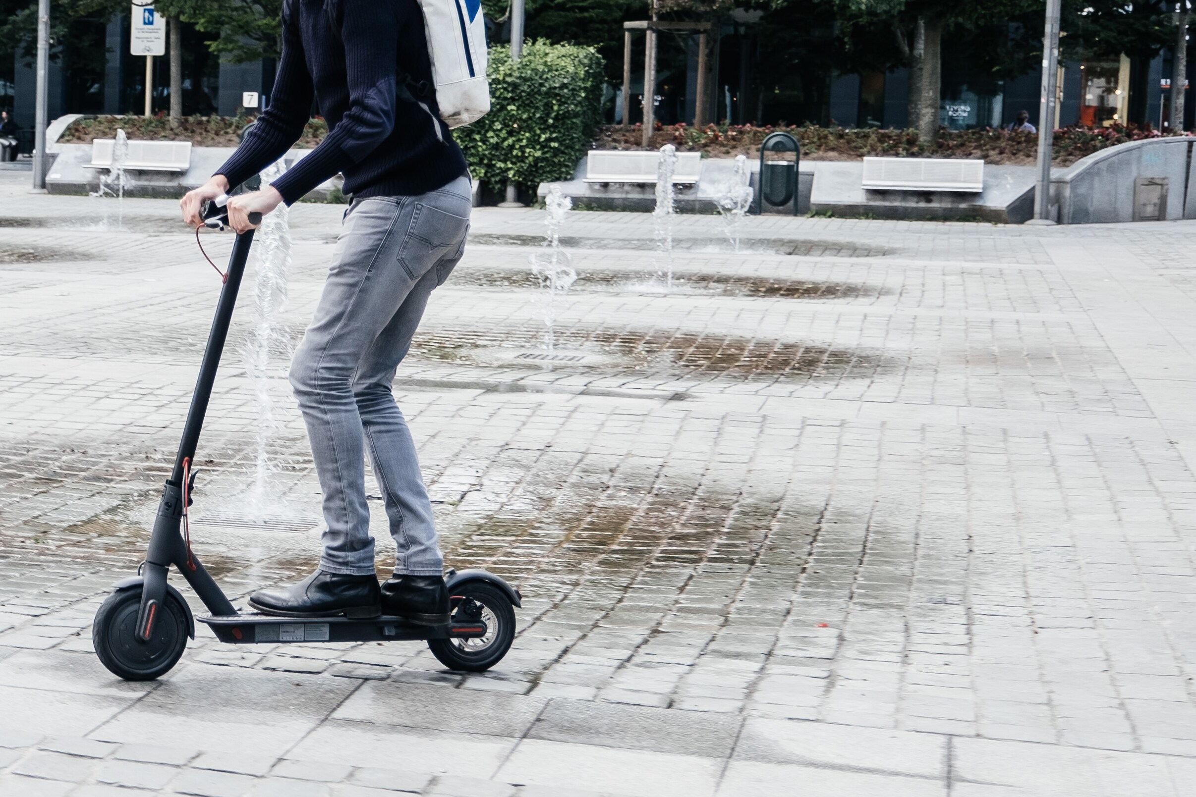 ‘De e-step? Nooit meer!’: zij hadden een ongeval met het gevaar op ...